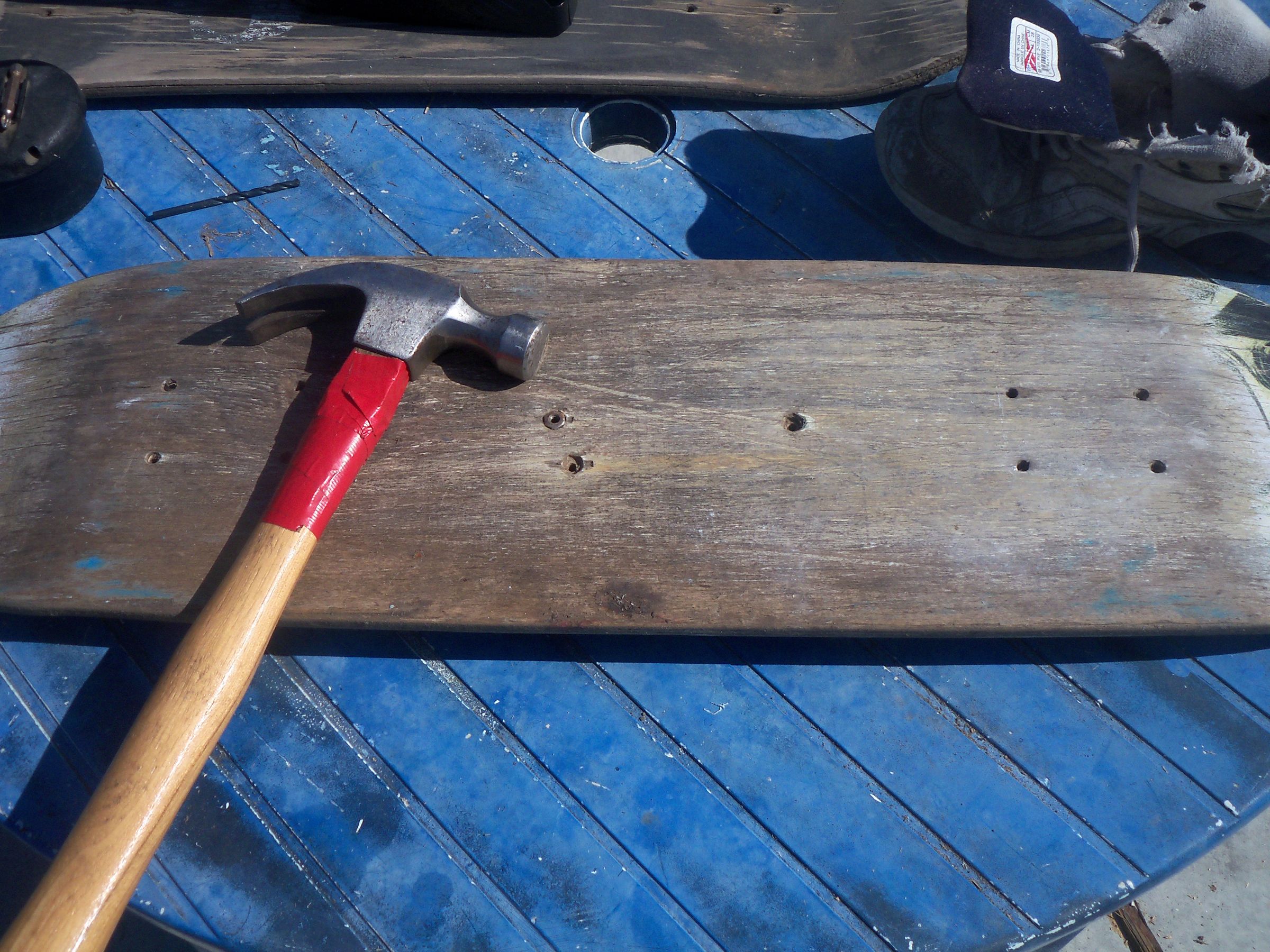Make Grass Skis From Old Skateboards : 5 Steps (with Pictures ...