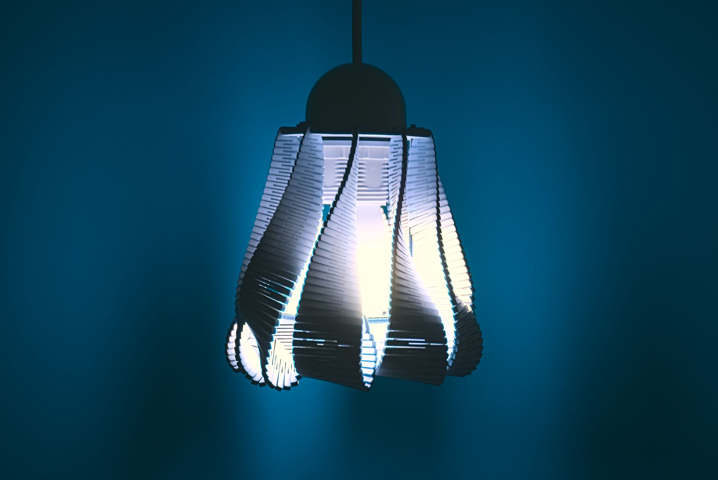 Living Hinge Lamp - Instructables