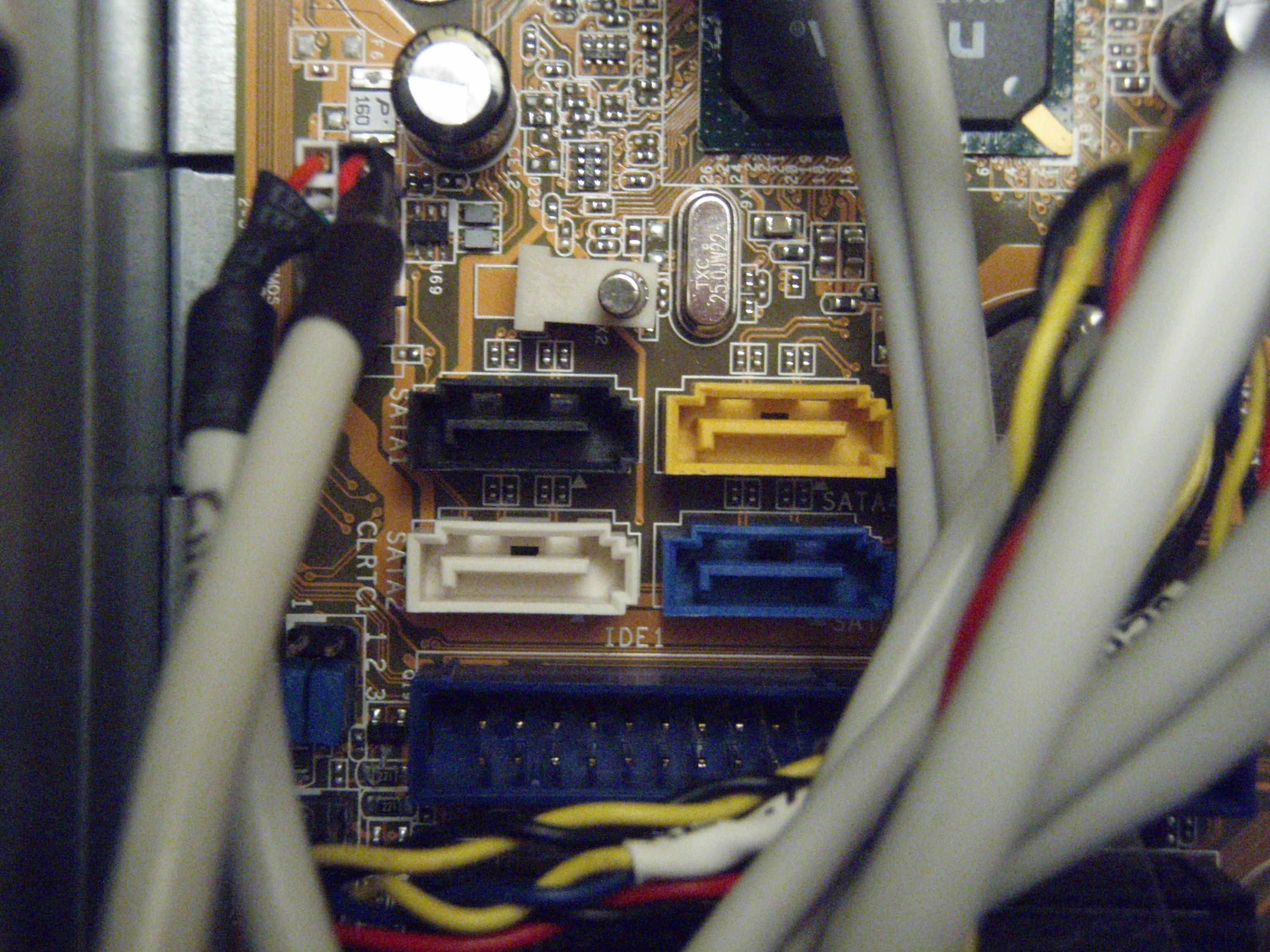 How to Disassemble a Computer : 16 Steps (with Pictures) - Instructables