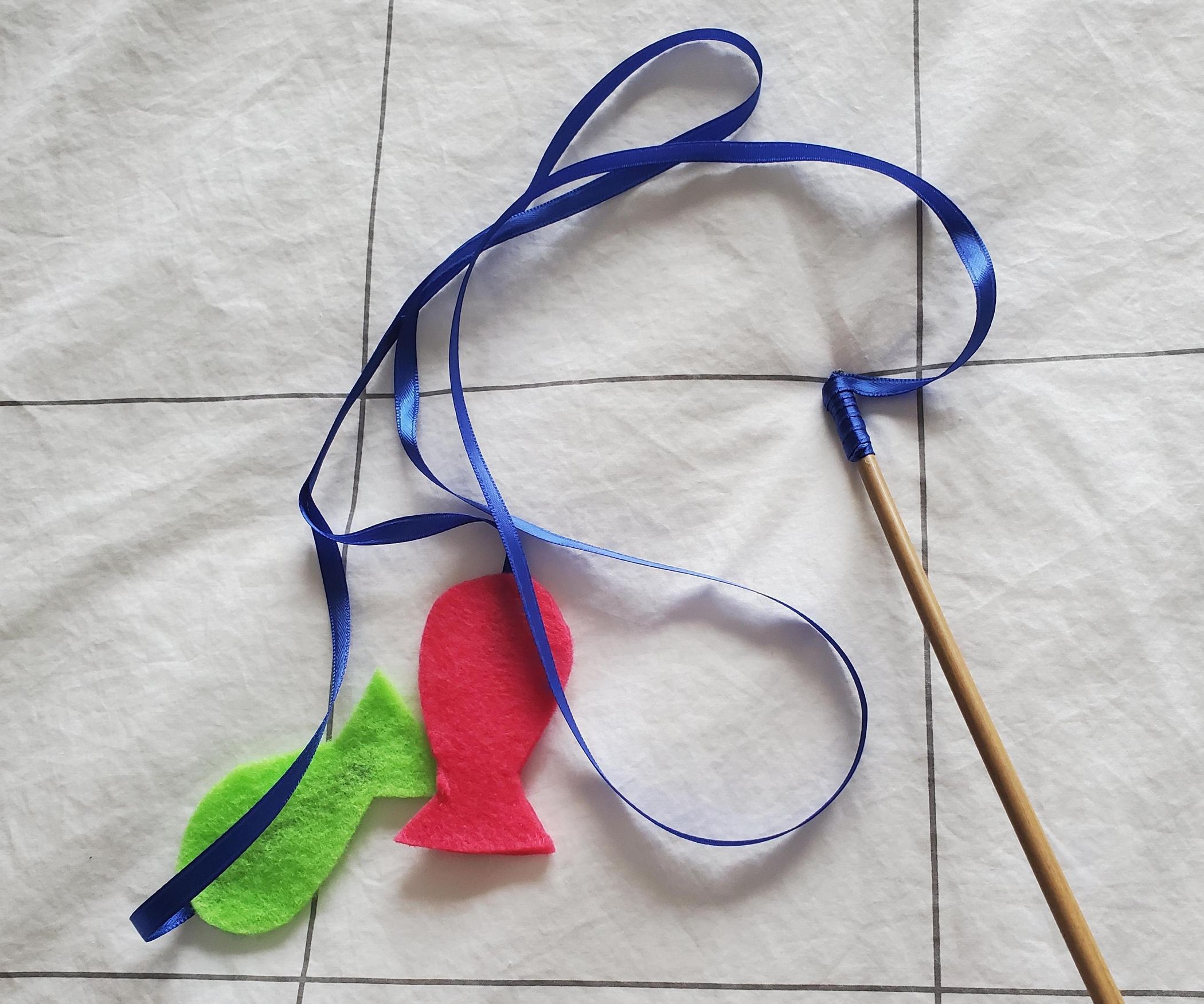 Fishing Pole Cat Teaser Toy : 4 Steps (with Pictures) - Instructables