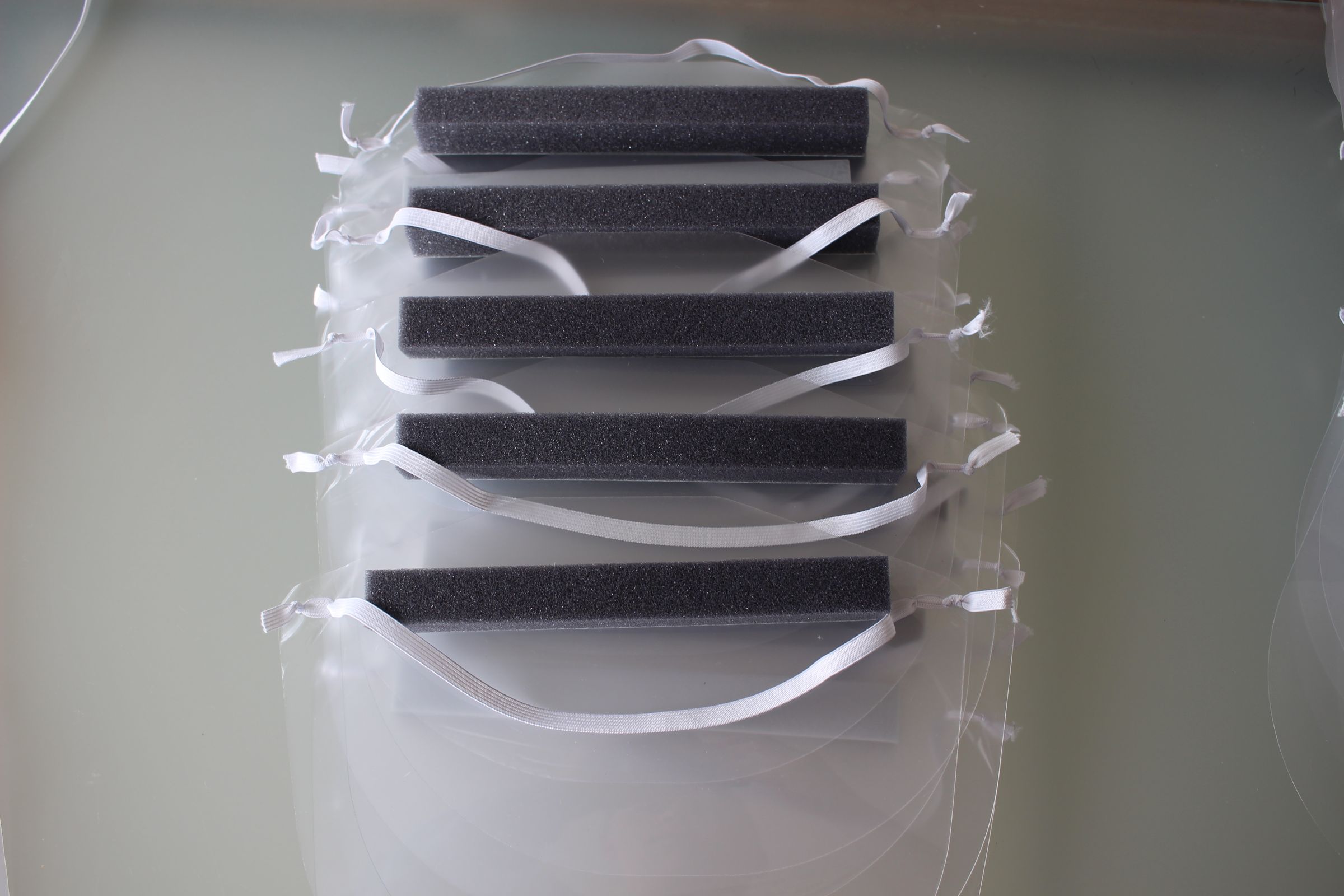 Foam Face Shield Assembly - Something Labs : 6 Steps - Instructables