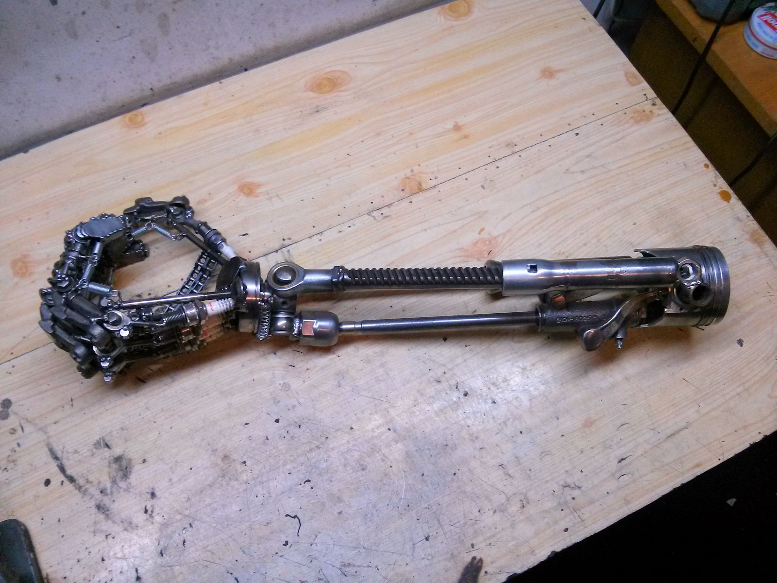 Robot Arm Inspired by Terminator Movie : 11 Steps (with Pictures ...