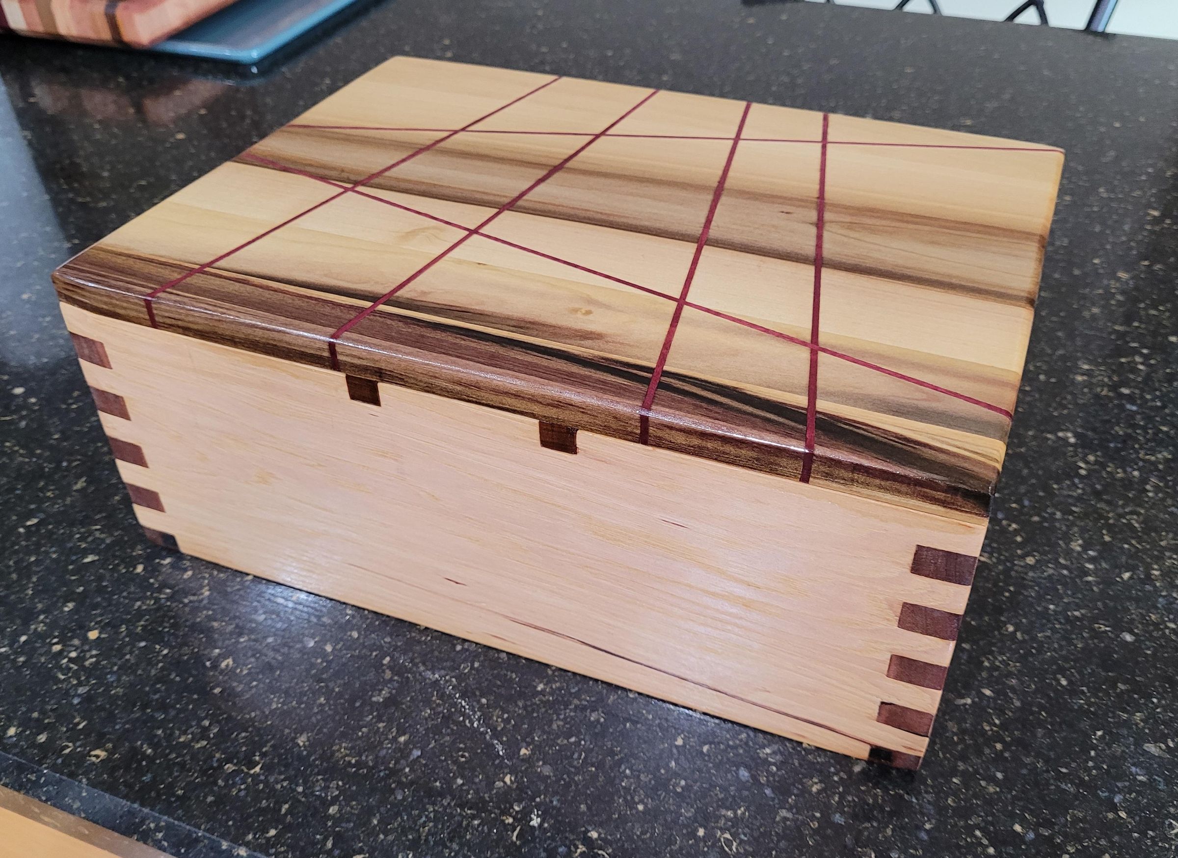 Hardwood Jewelry Box With Box/Finger Joints : 13 Steps (with Pictures ...