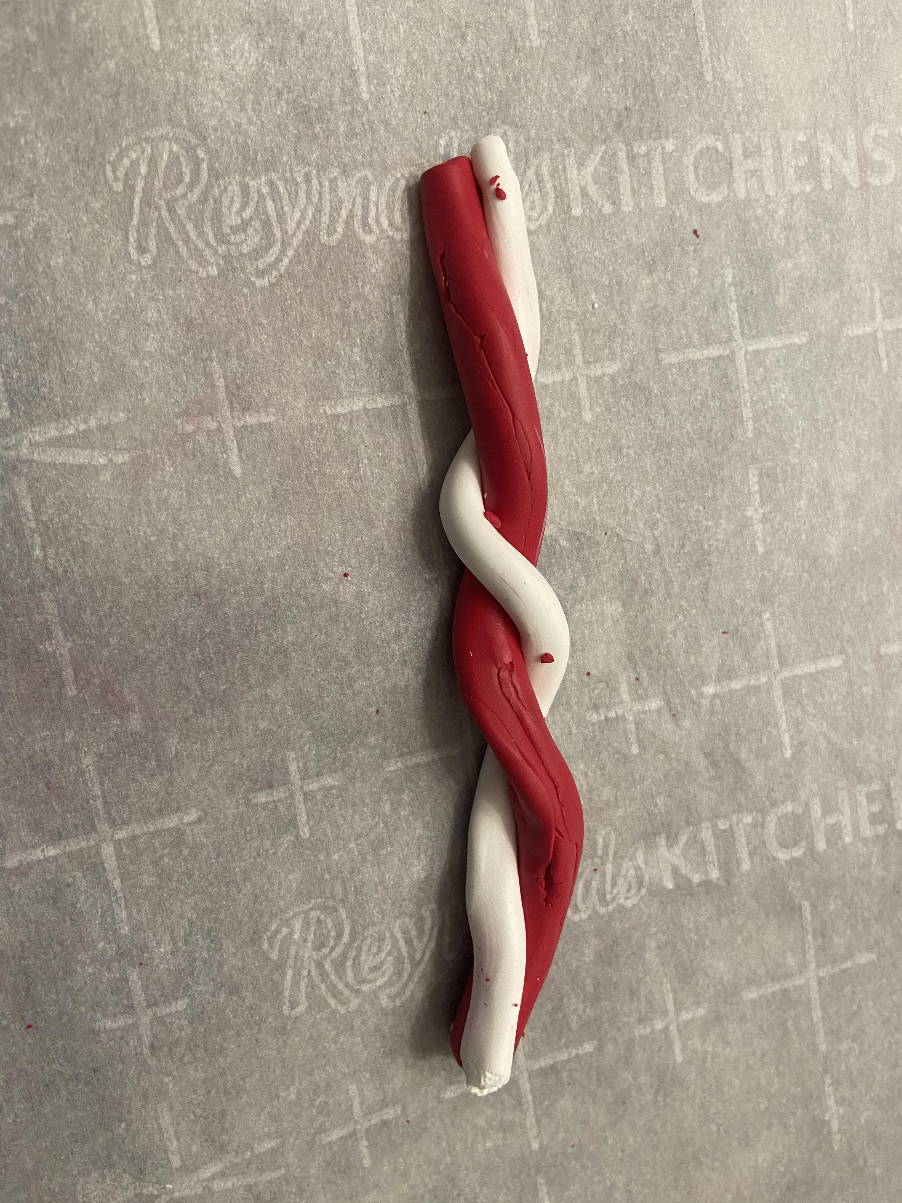 Clay Candy Cane Ornament : 4 Steps (with Pictures) - Instructables
