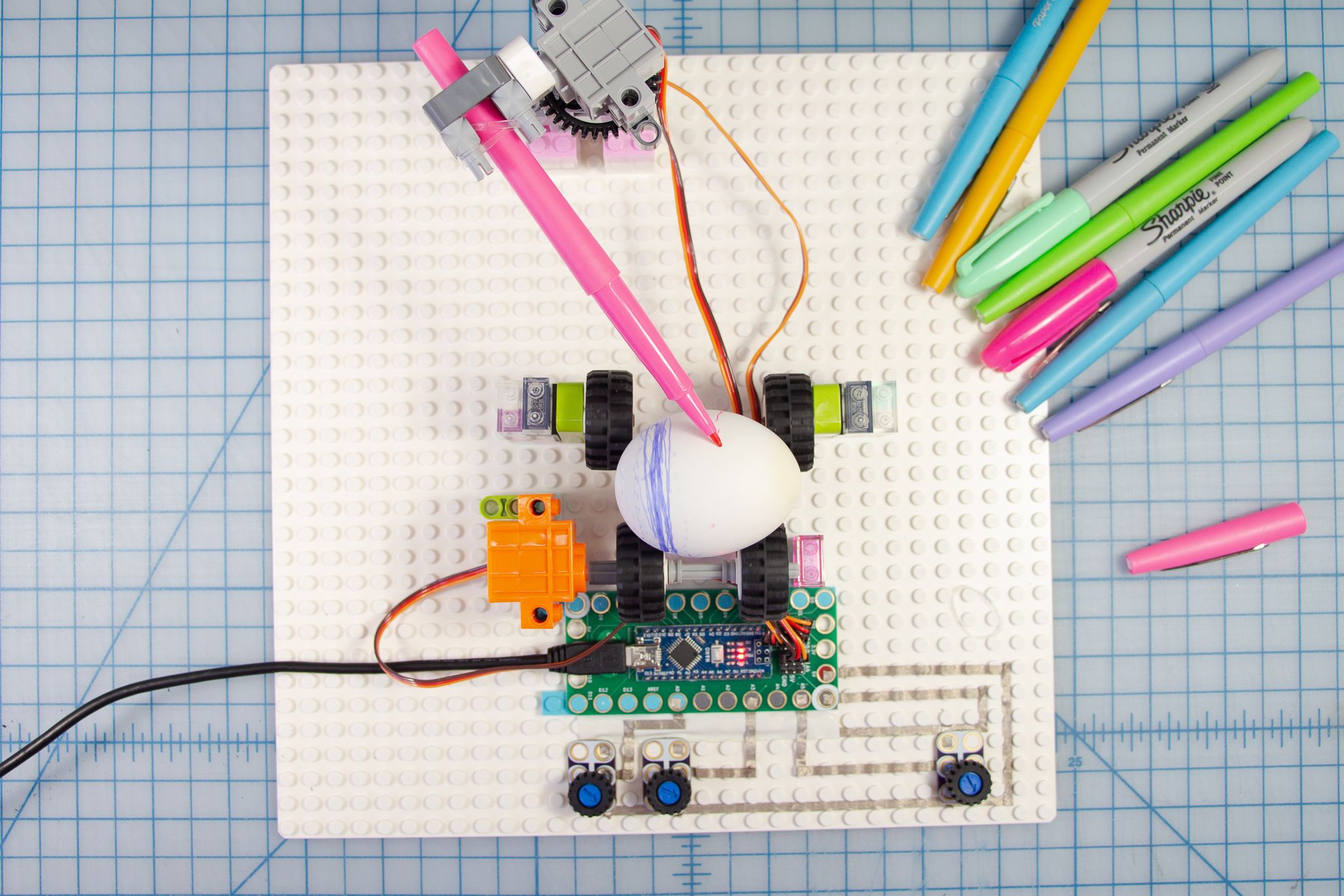 "L-egg-o" Lego Egg Decorator Robot : 14 Steps (with Pictures ...