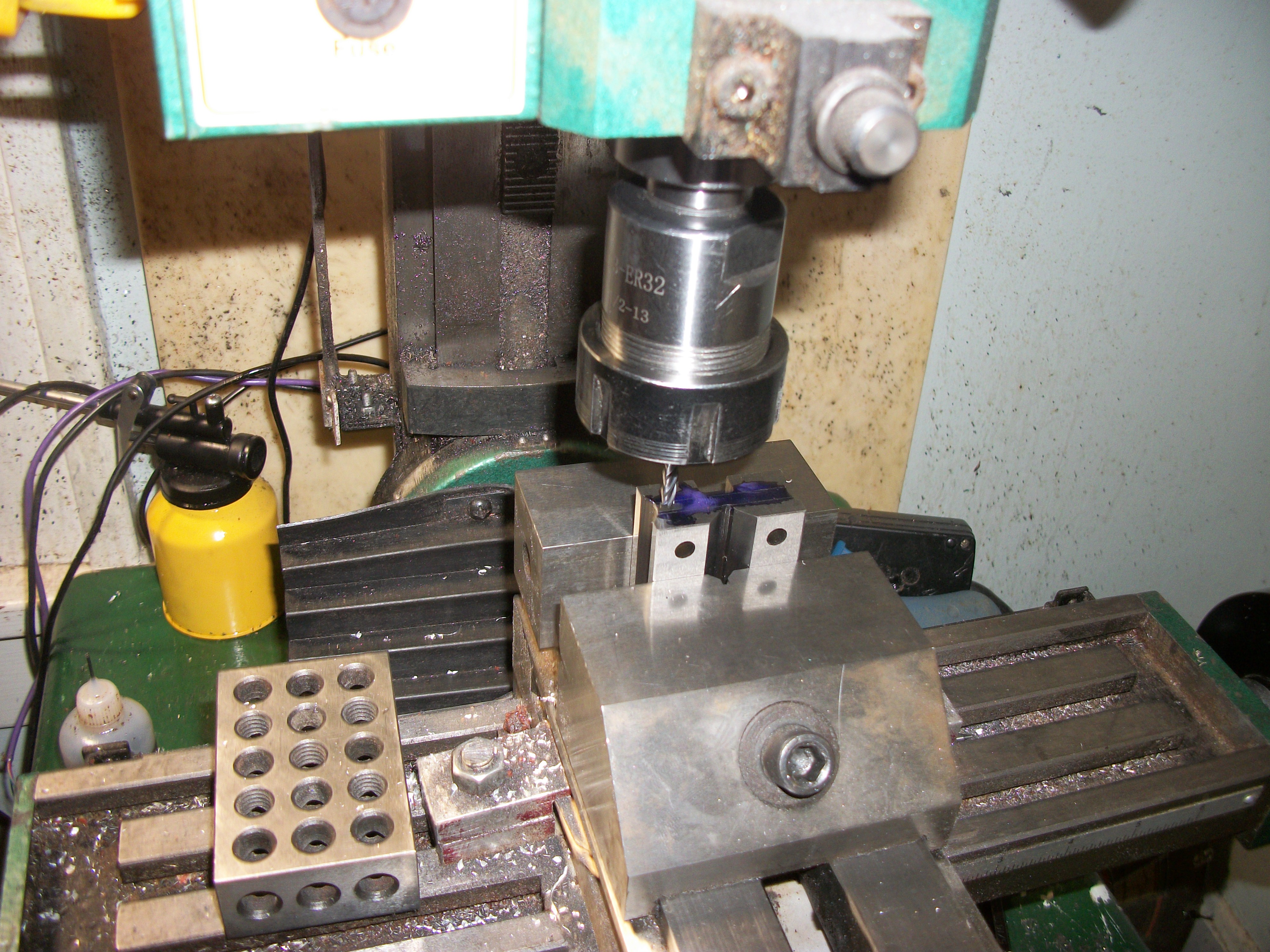 Modifying a Surface Gauge for Squareness Measuring : 5 Steps ...