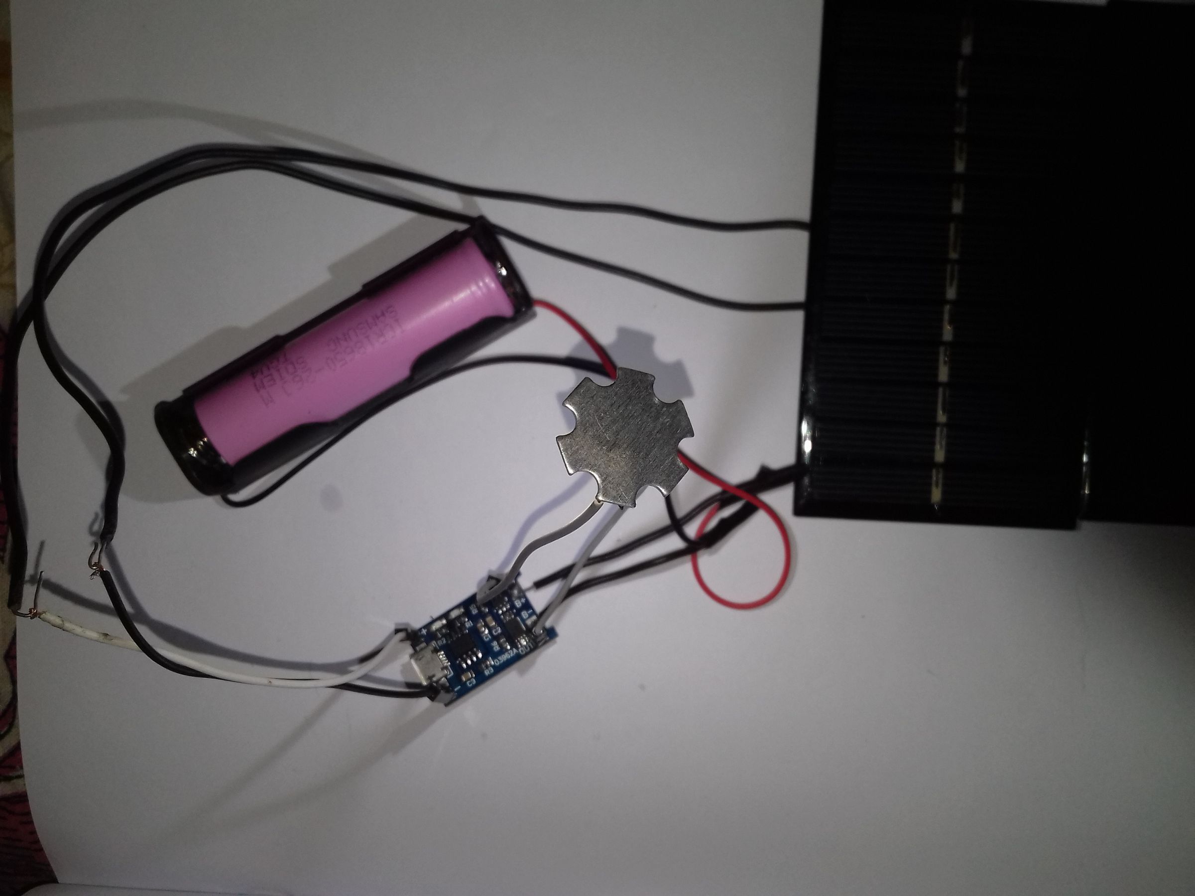 Solar Powered Charger for 18650 Lithium Ion Cells : 4 Steps - Instructables