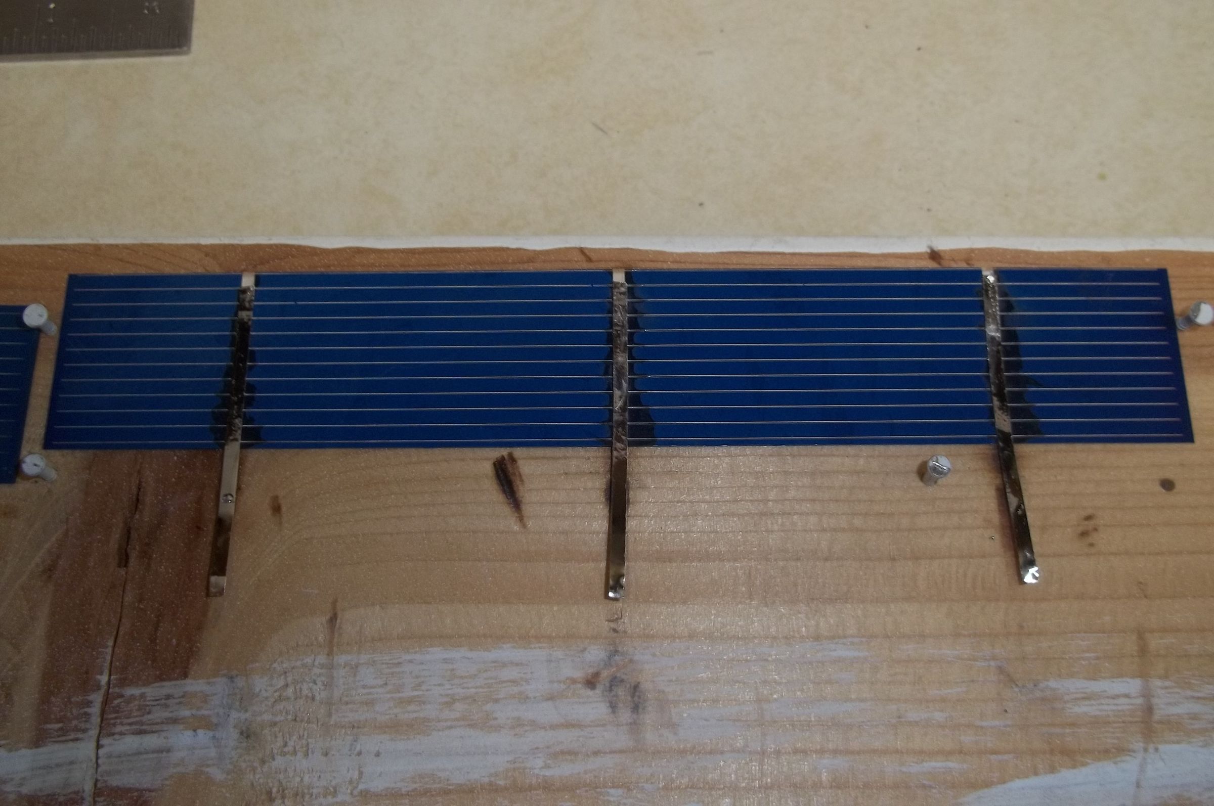 How to Solder Solar Cells Together : 6 Steps (with Pictures ...