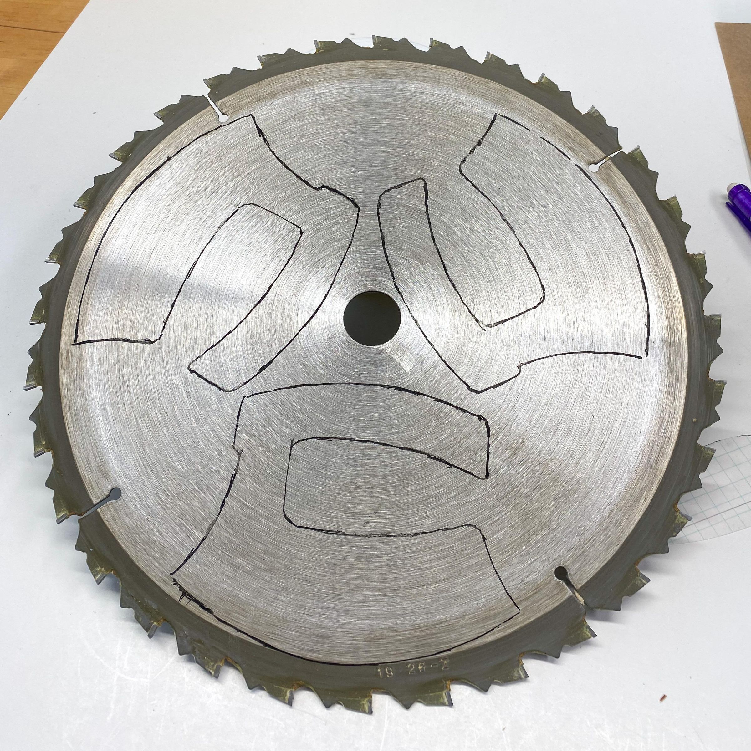How to Make a Ulu Knife From a Old Saw Blade Plus a Bonus Cutting Board ...