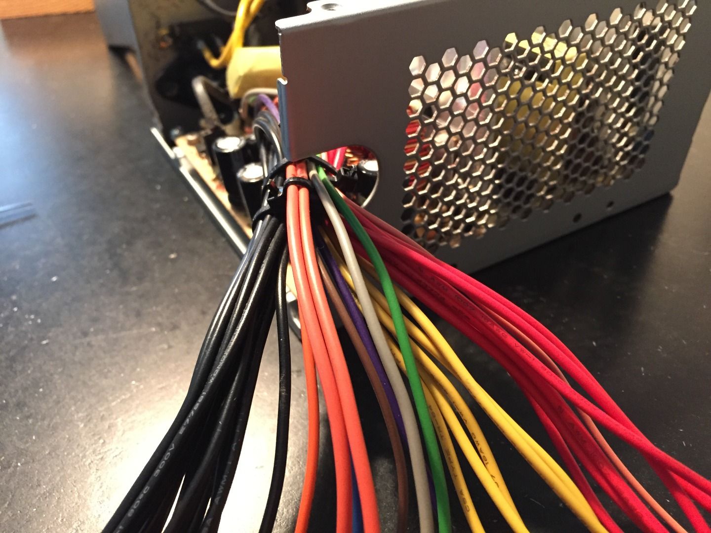 Variable ATX Bench Powersupply - FabLab Edition : 5 Steps (with Pictures) - Instructables