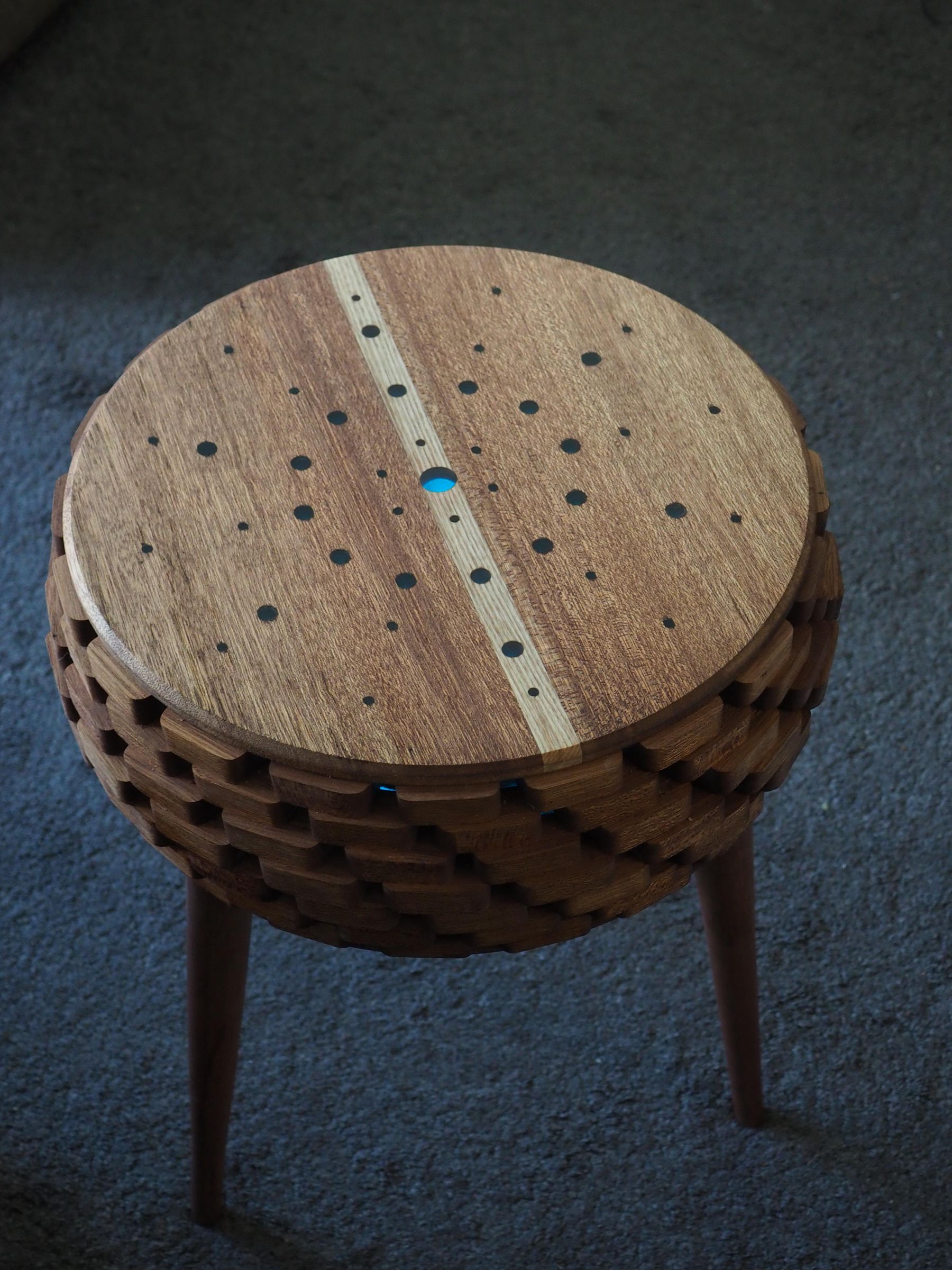 Segmented Sidetable Lamp : 10 Steps (with Pictures) - Instructables