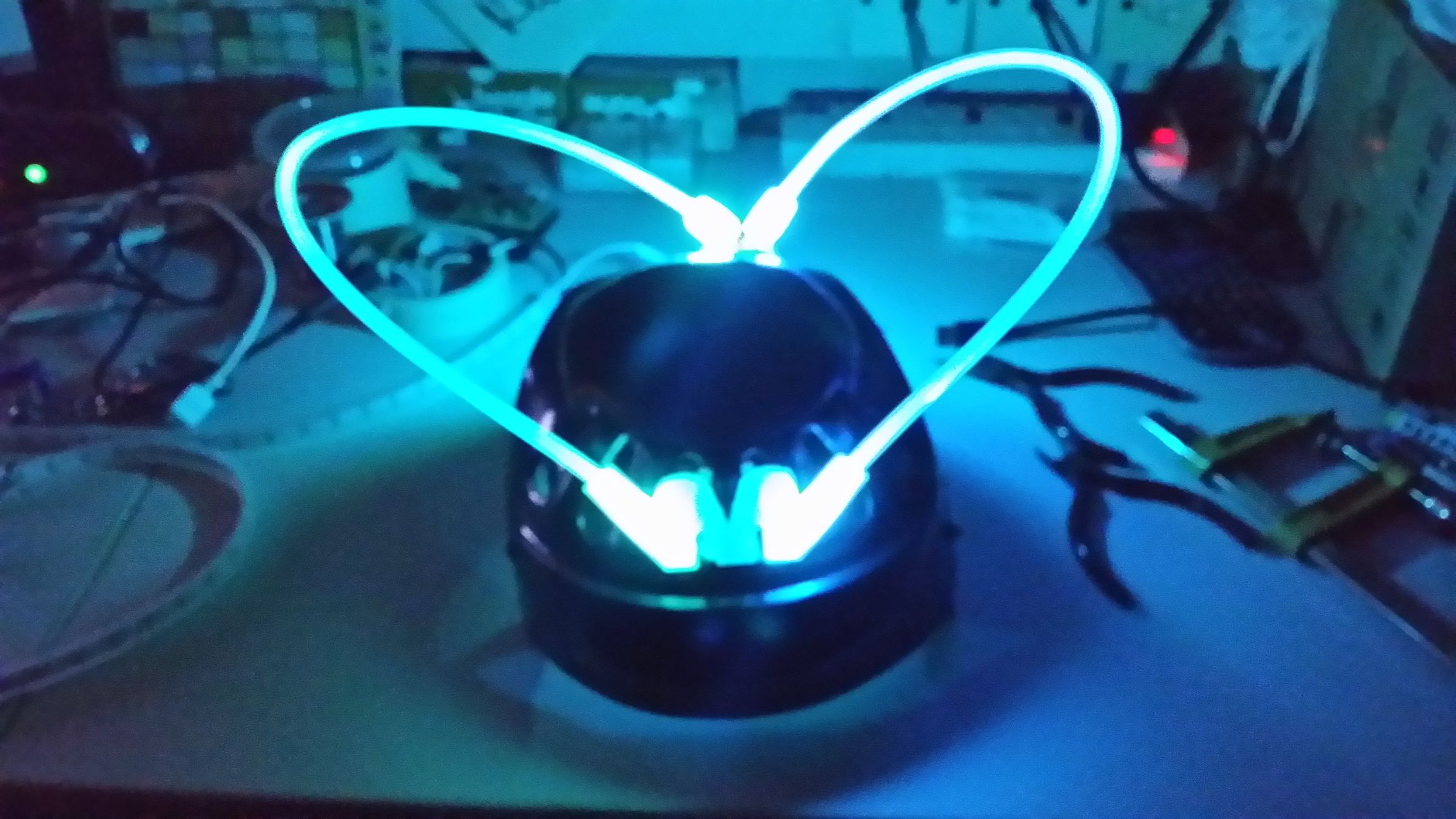 \m/ Rock on Rave Helmet for Electric Run, Electro Dance Music : 4 Steps ...