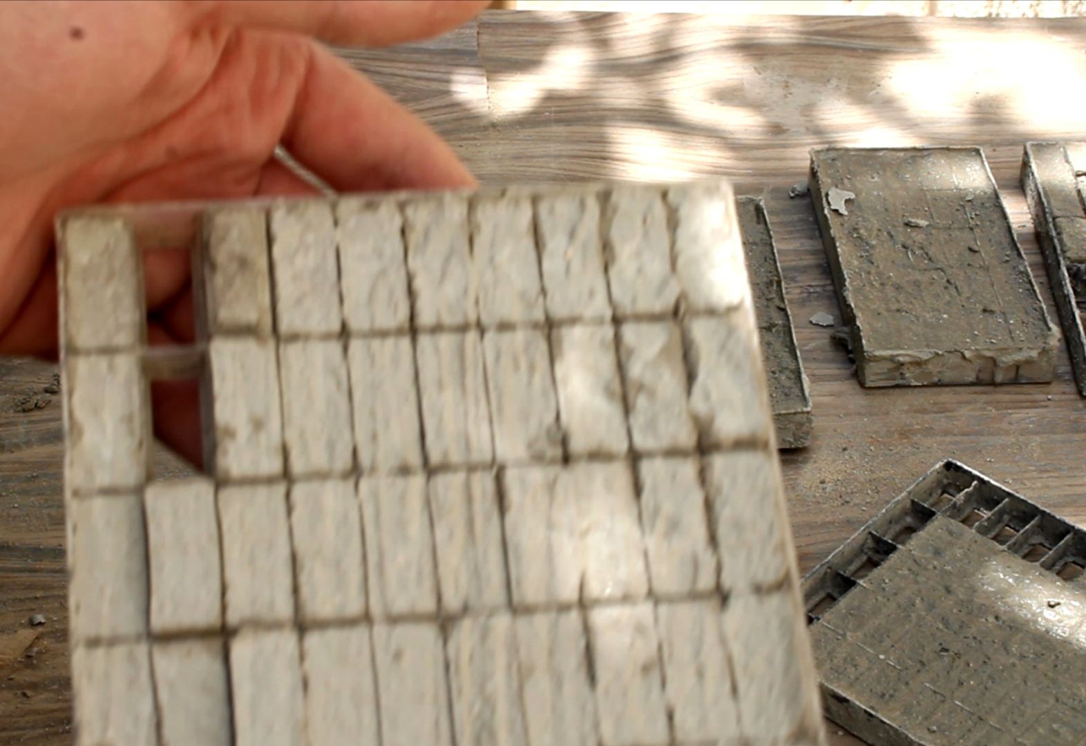 How to Make Mini Cement Bricks : 15 Steps - Instructables