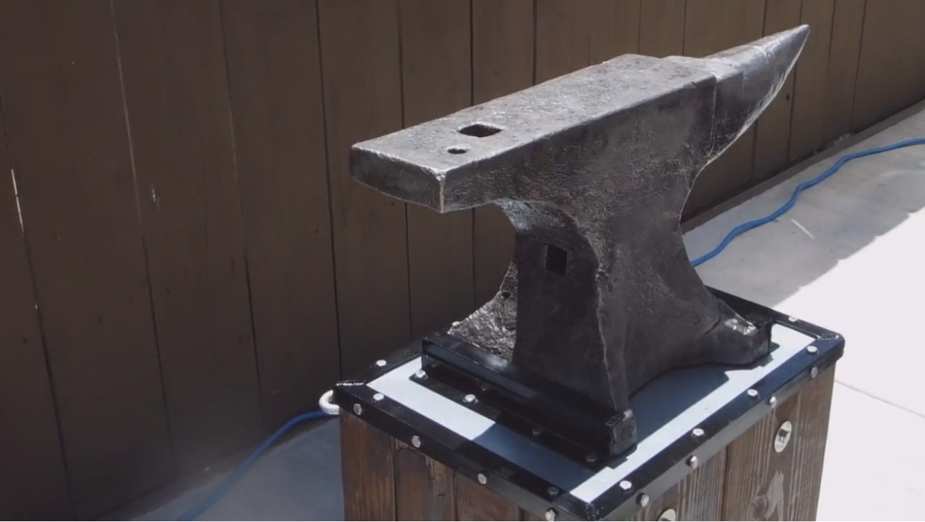 Making an Anvil Stand That Rolls Like a Dolly : 17 Steps (with Pictures ...