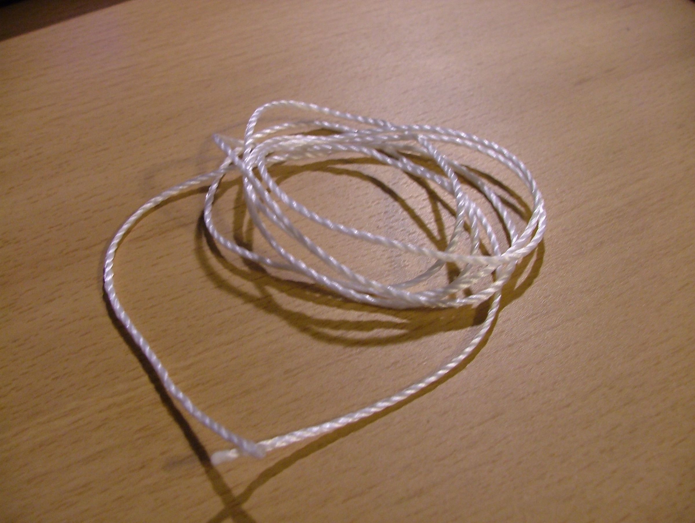 How to Steady a Camera With String : 6 Steps - Instructables