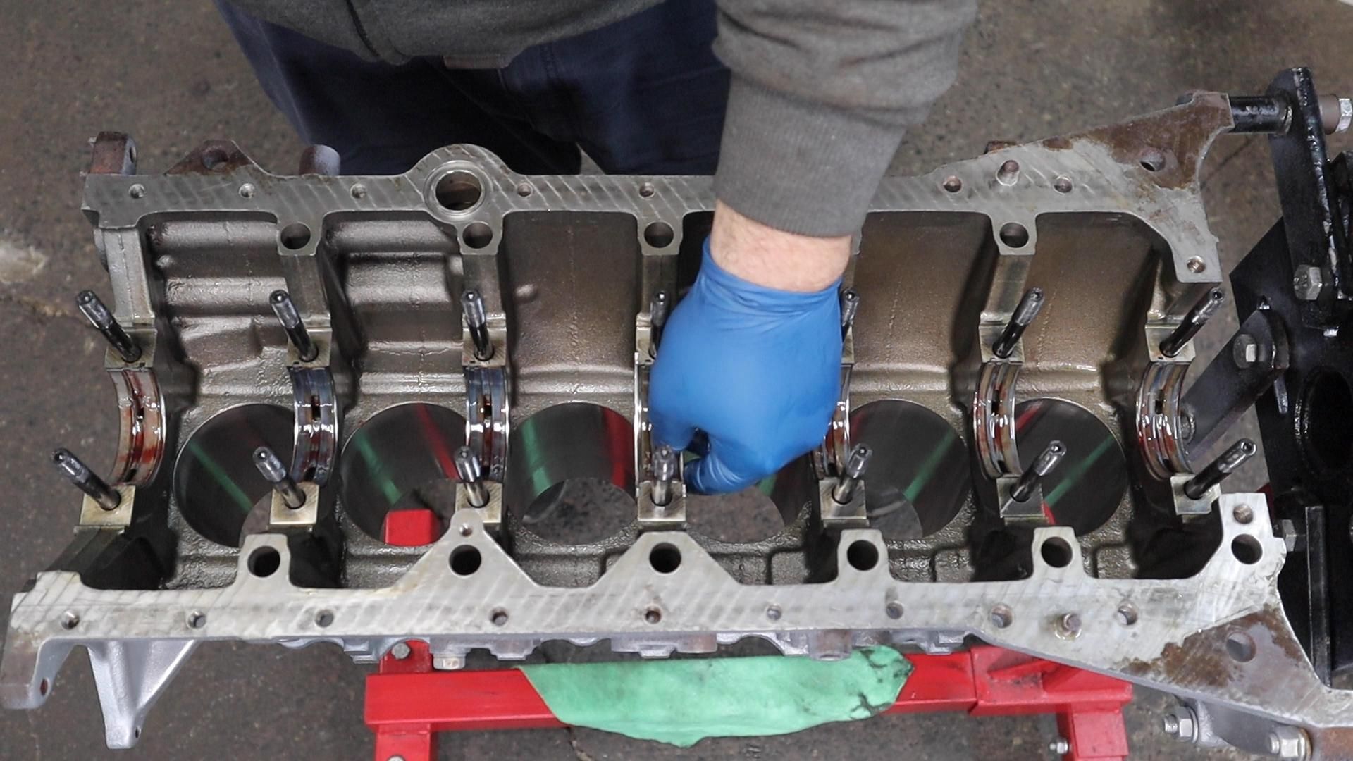 1000hp 2JZ Engine Bottom End Assembly : 7 Steps - Instructables