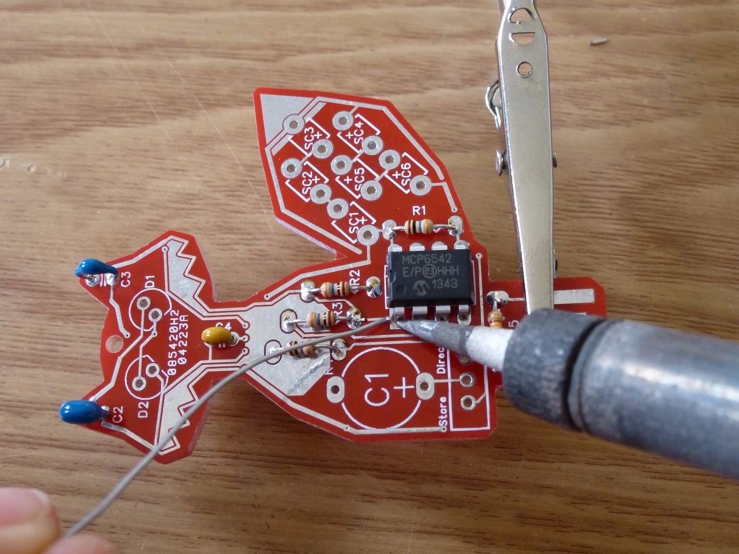 LED Fox Pendant, Solar Powered Kit : 10 Steps (with Pictures ...