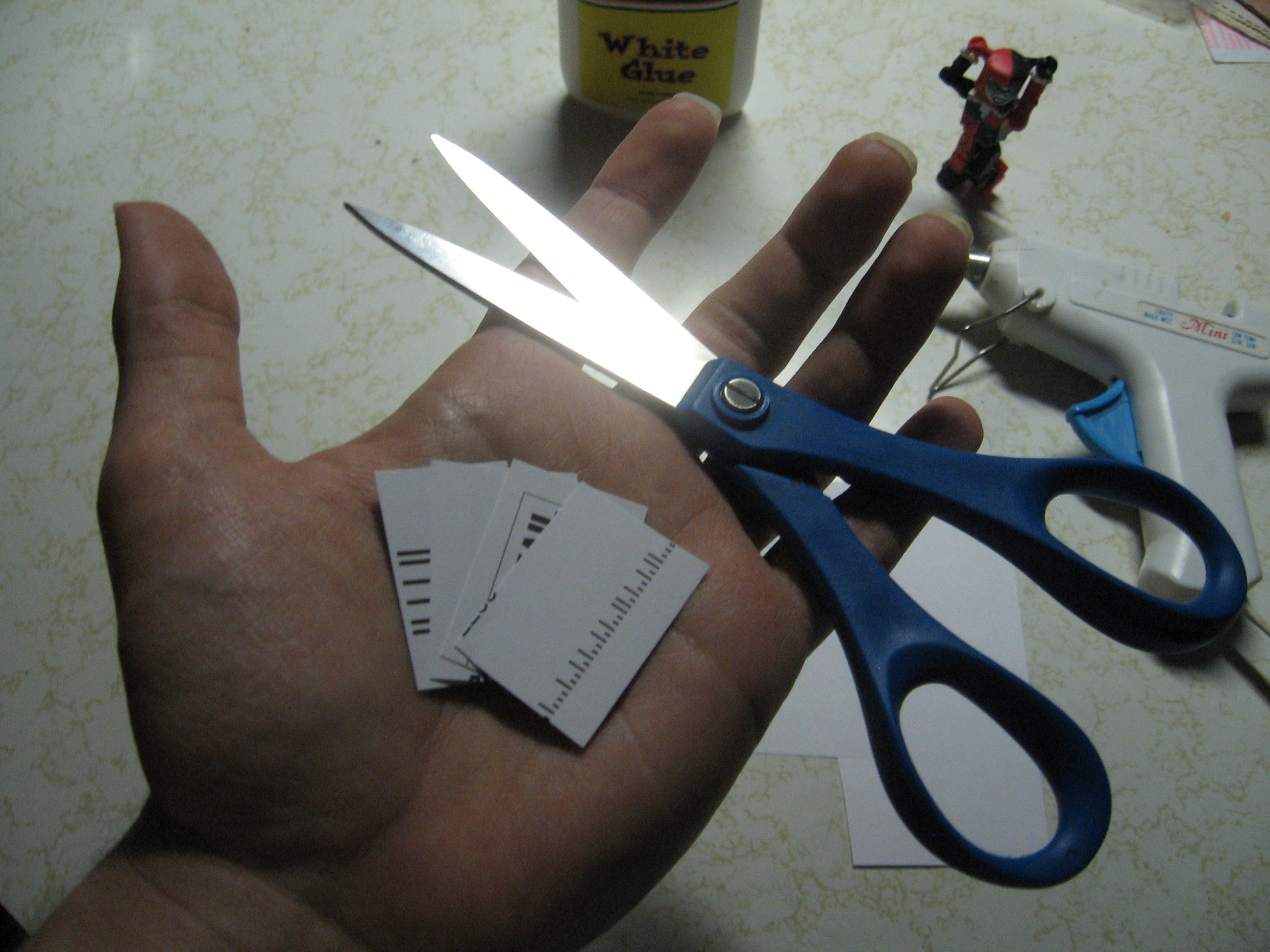 Action Figure Foot Stands : 10 Steps - Instructables