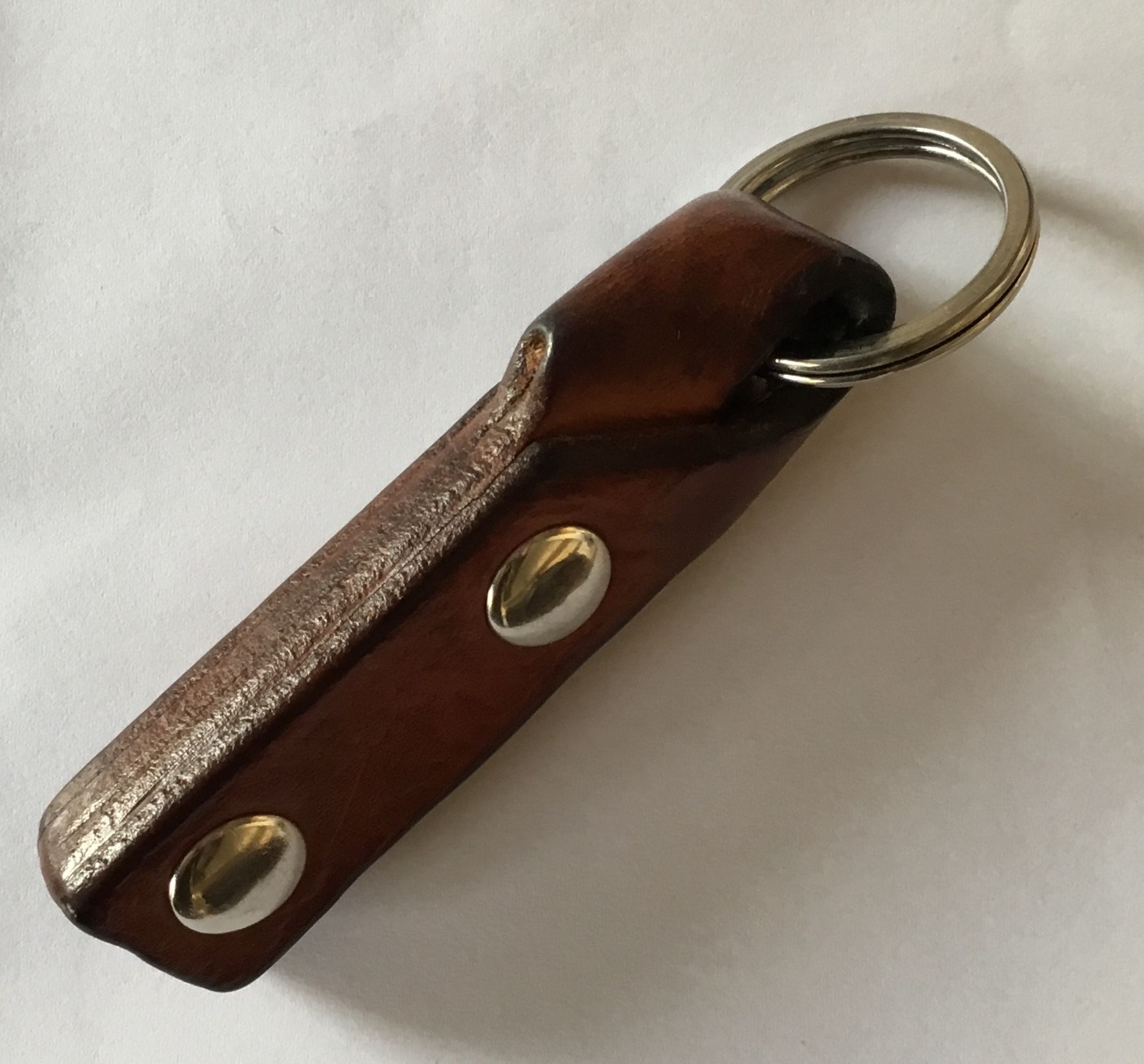 Leather Keyholder : 4 Steps (with Pictures) - Instructables