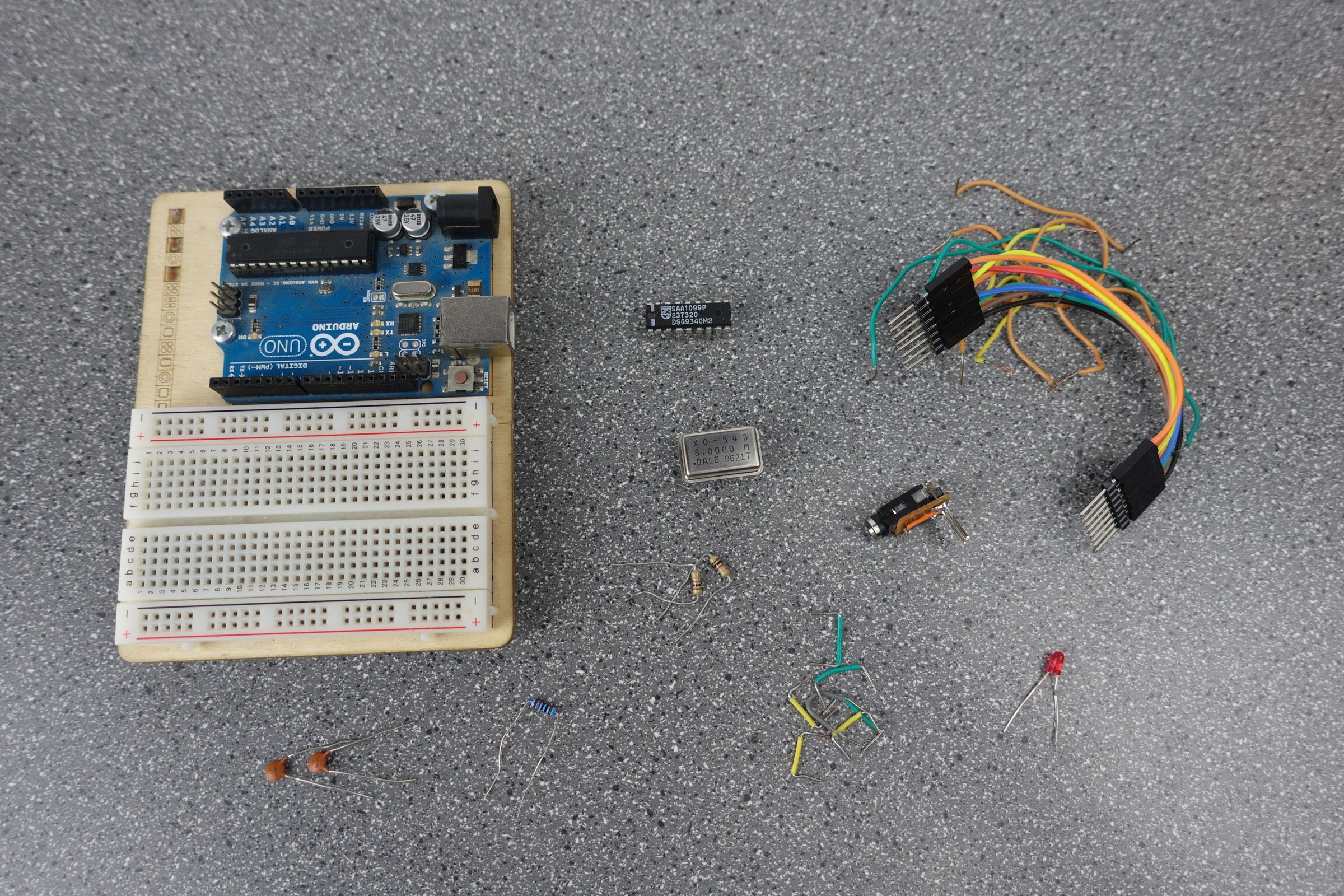 Retro Sound Chip With an Arduino - the SAA1099 : 16 Steps (with ...