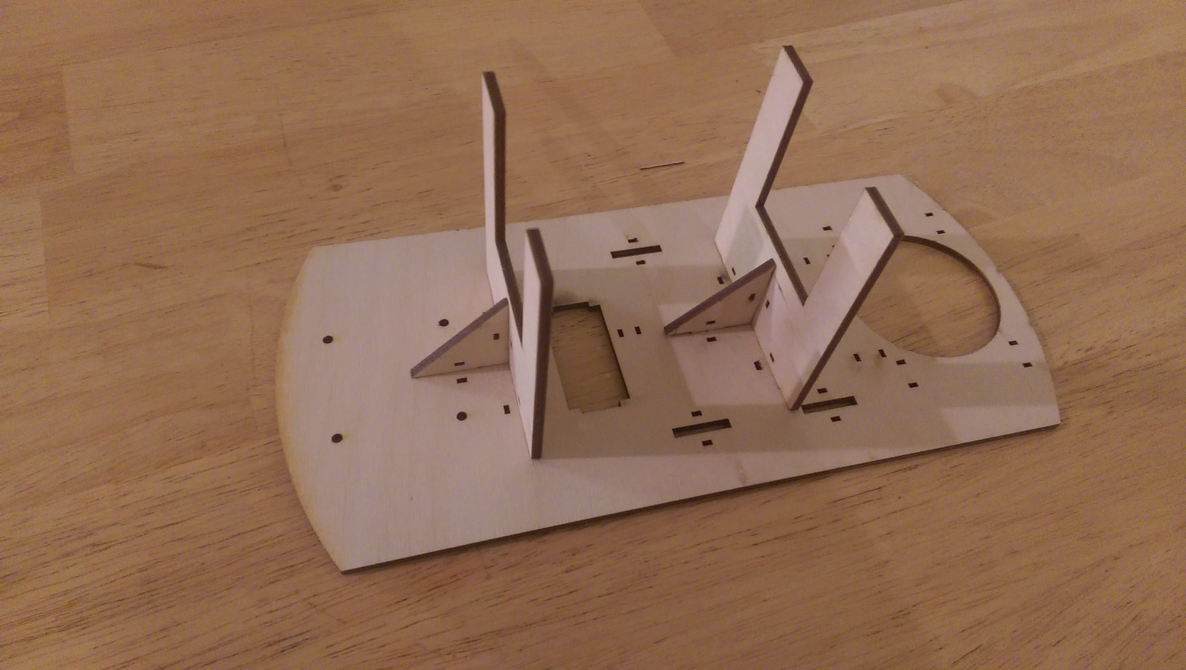 Automated 5 Gallon Bucket Feeder : 11 Steps (with Pictures) - Instructables