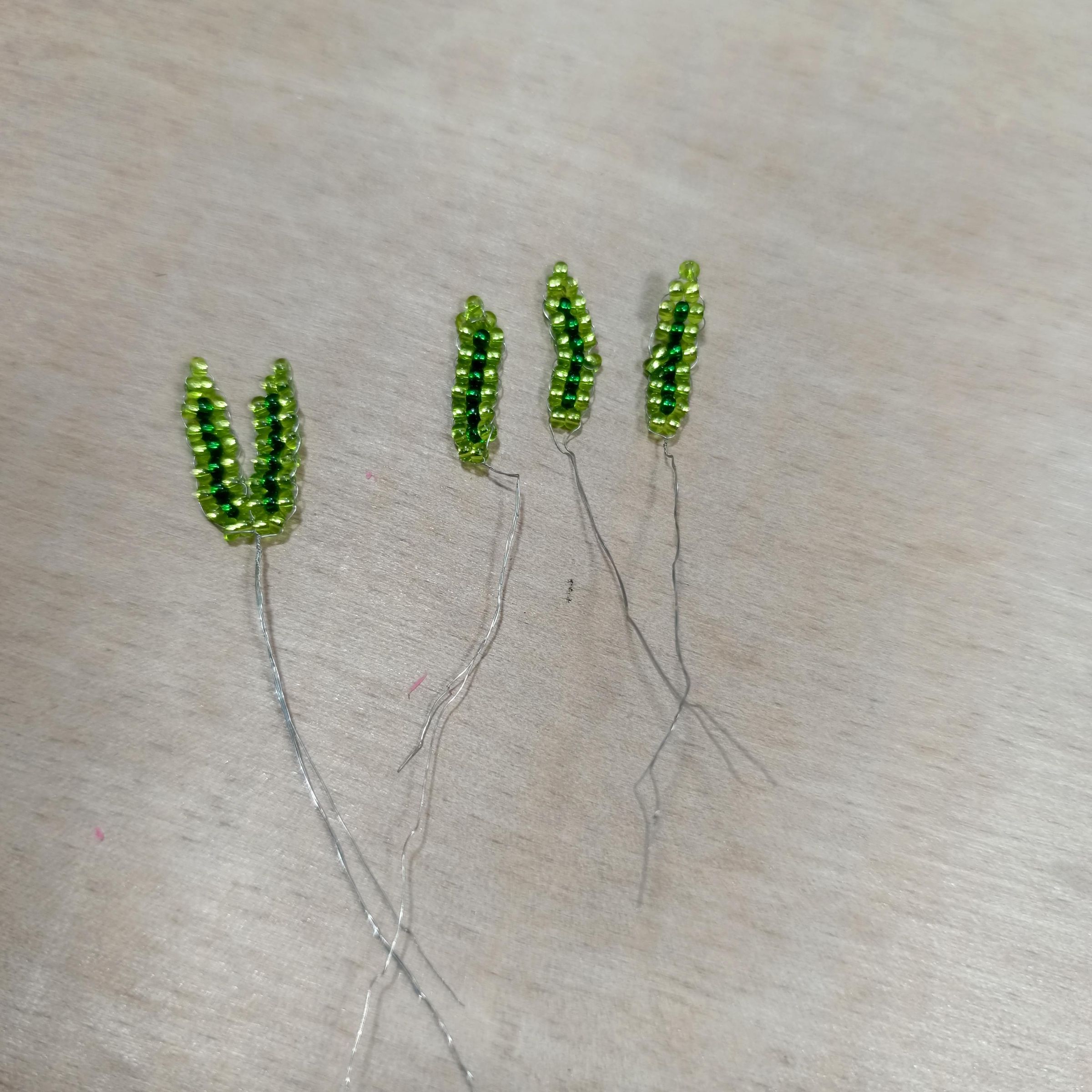 Mini Beaded Flowers Bouquets : 11 Steps (with Pictures) - Instructables
