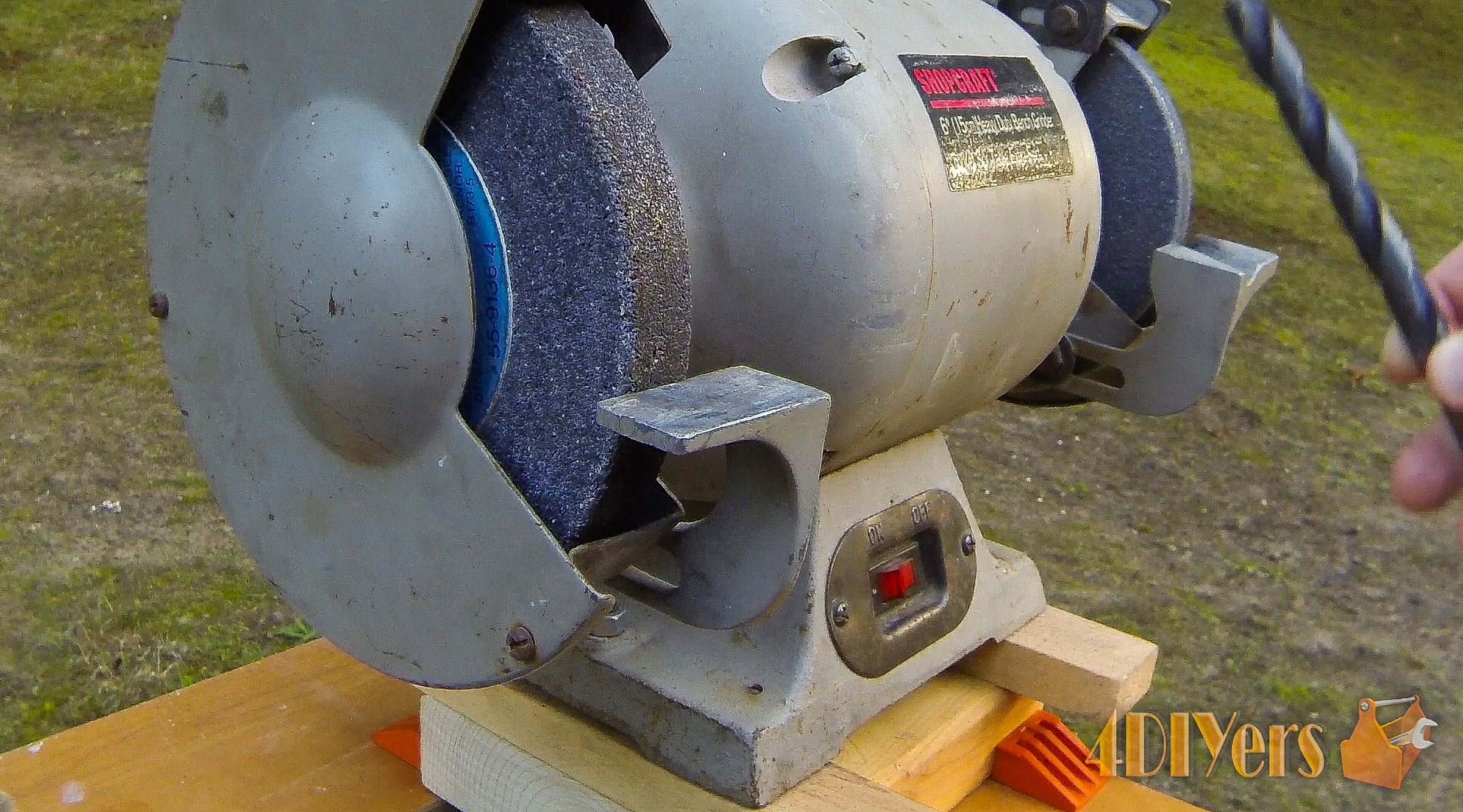 How to Sharpen a Drill Bit (with Pictures) - Instructables