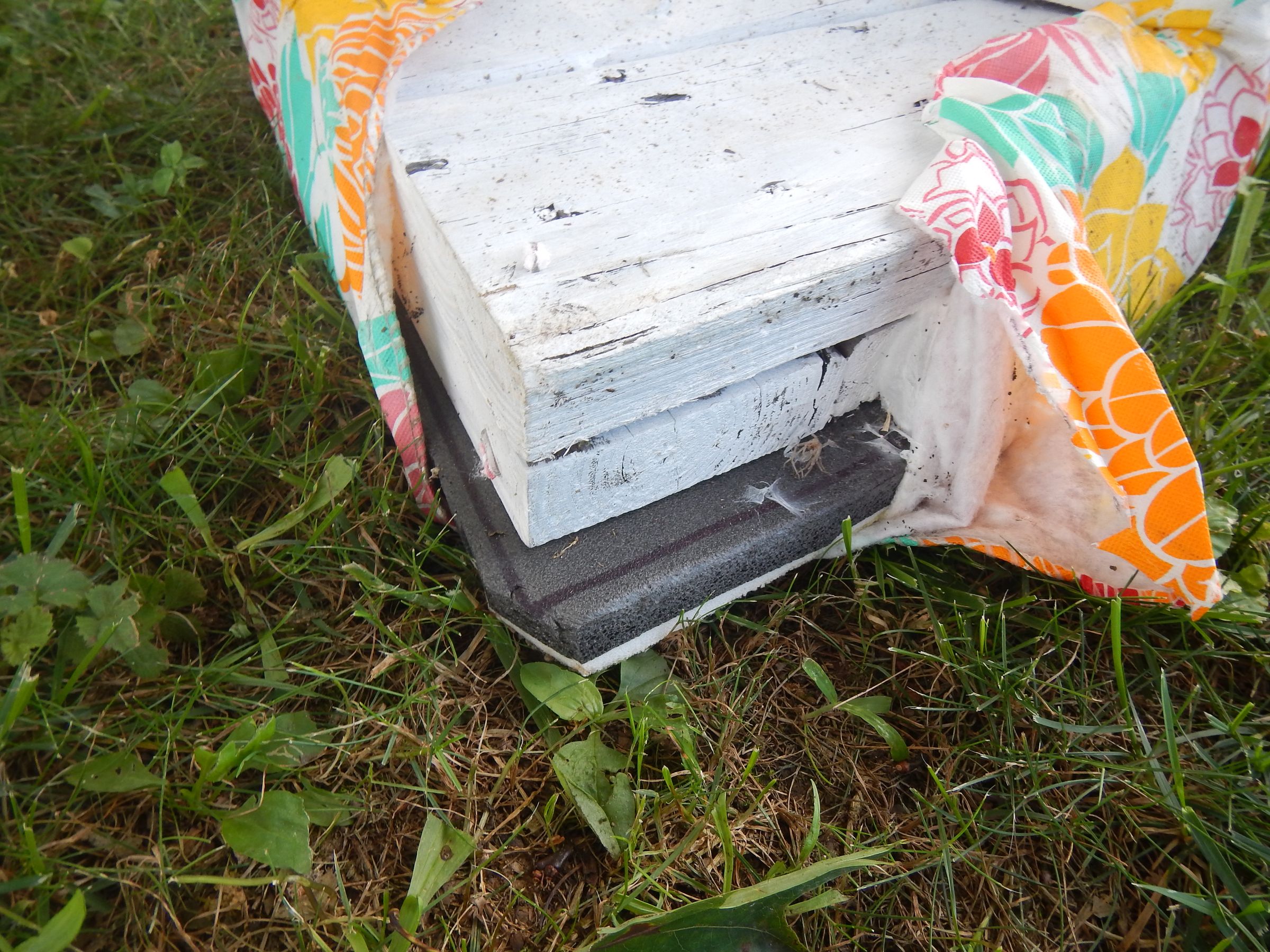 Reclaimed Cable Spool Into Cheap Picnic Table : 9 Steps (with Pictures ...