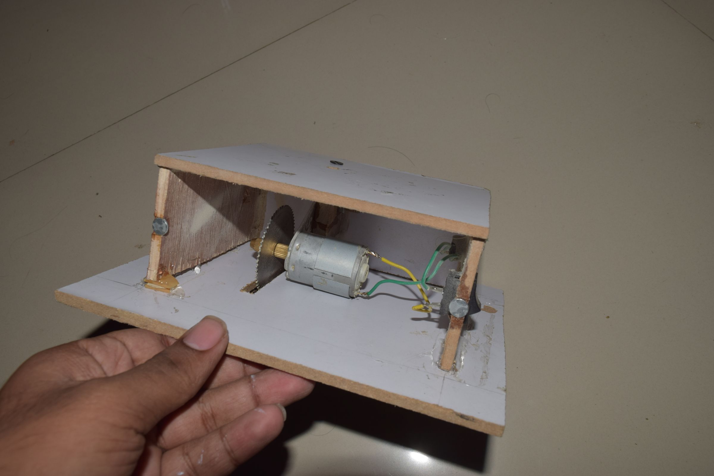 DIY PCB Cutter AKA Mini Table Saw : 8 Steps (with Pictures) - Instructables