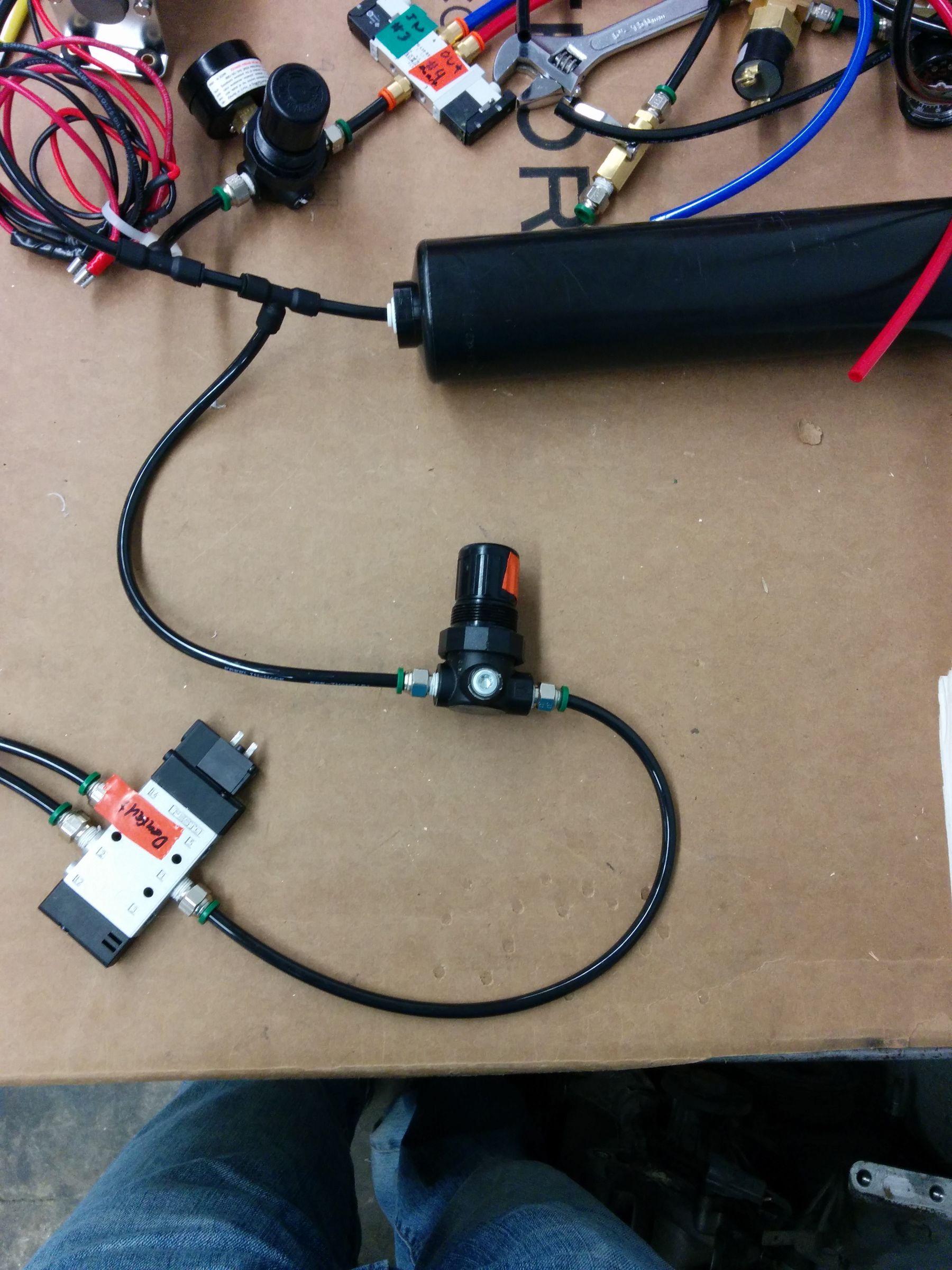 How to Create a Pneumatic System for (F.I.R.S.T) Robots : 7 Steps ...