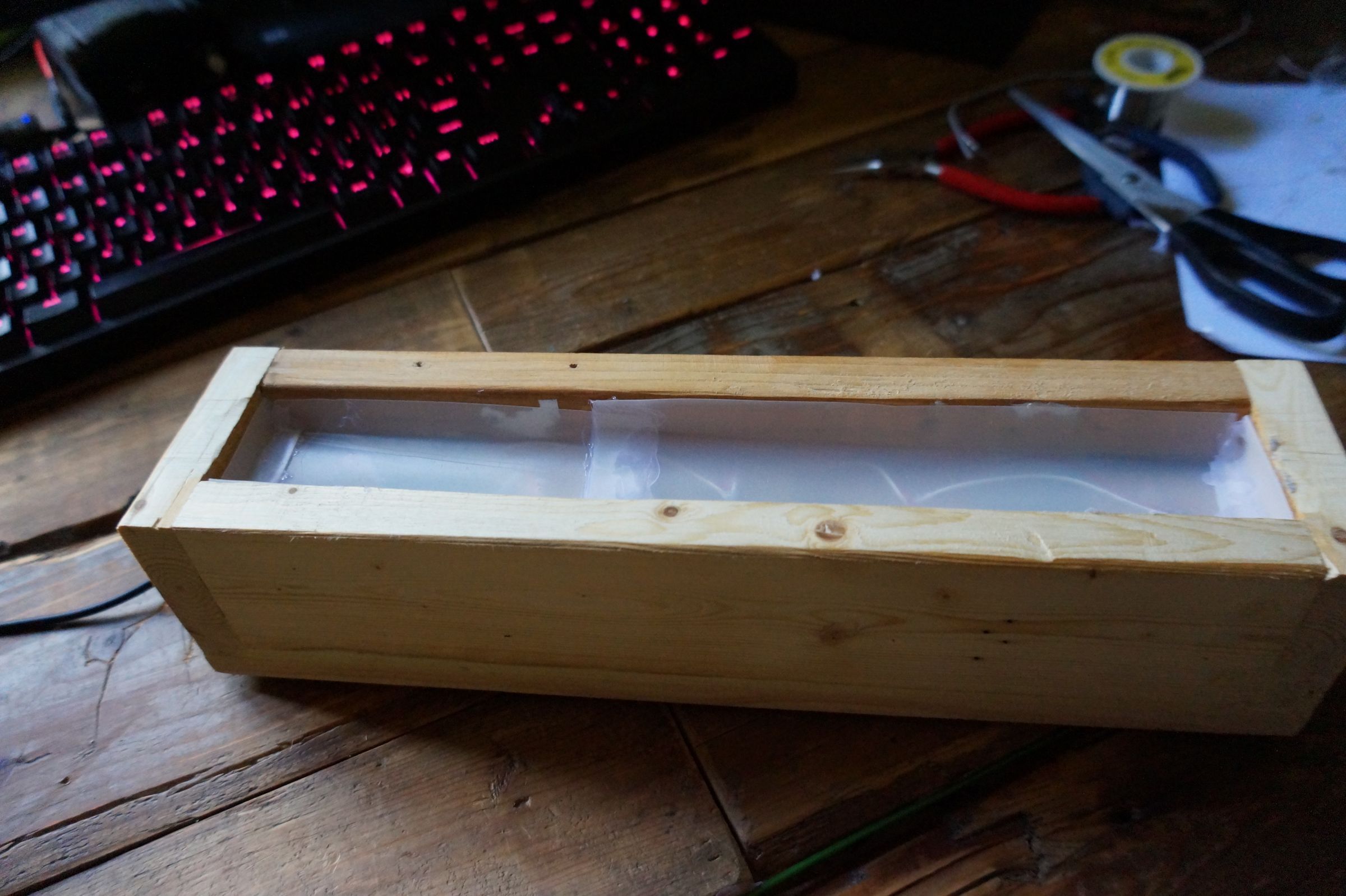 Magical Floating Planter Box : 6 Steps (with Pictures) - Instructables