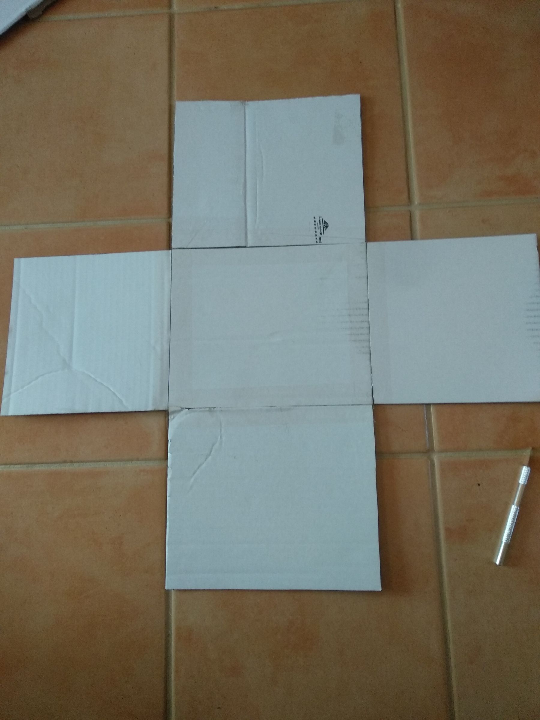 Photography Lighbox Made Out of Cardboard : 6 Steps (with Pictures ...