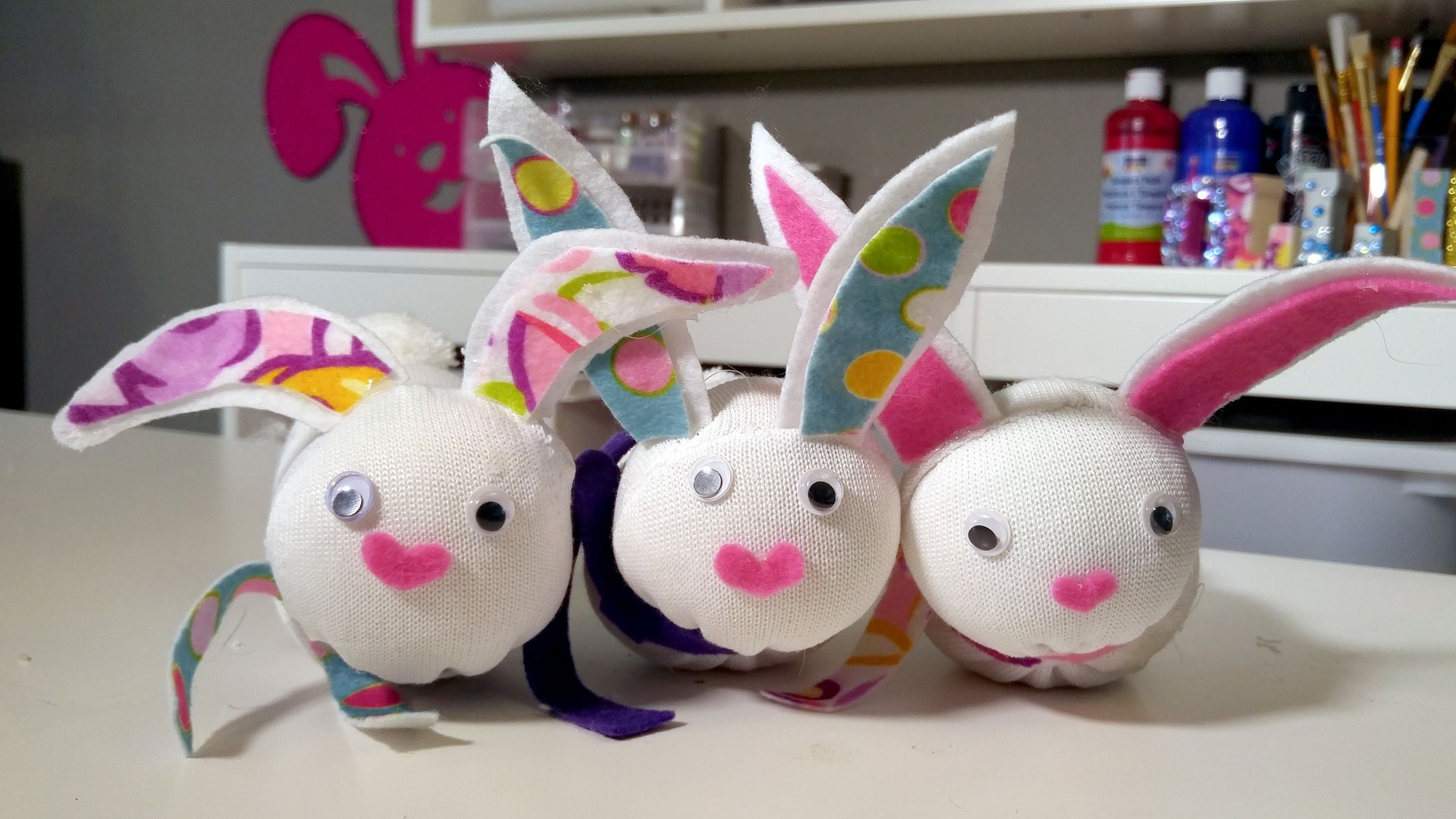 DIY No-sew Sock Bunny - Instructables