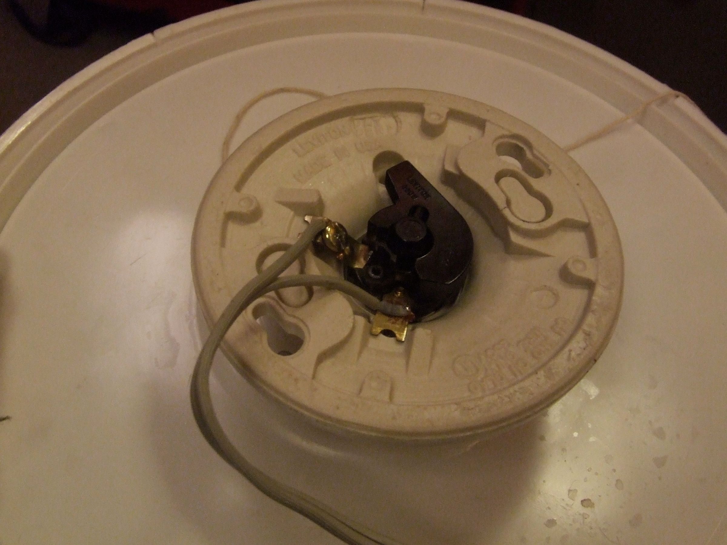 The Bucket Lamp. : 6 Steps (with Pictures) - Instructables