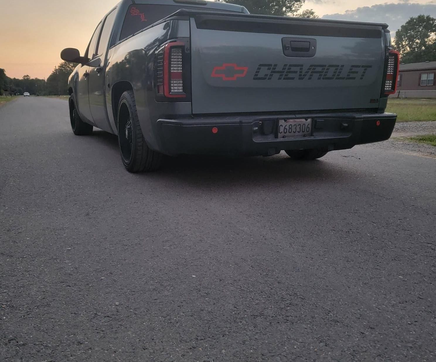 Lowering a Chevrolet Truck : 10 Steps - Instructables