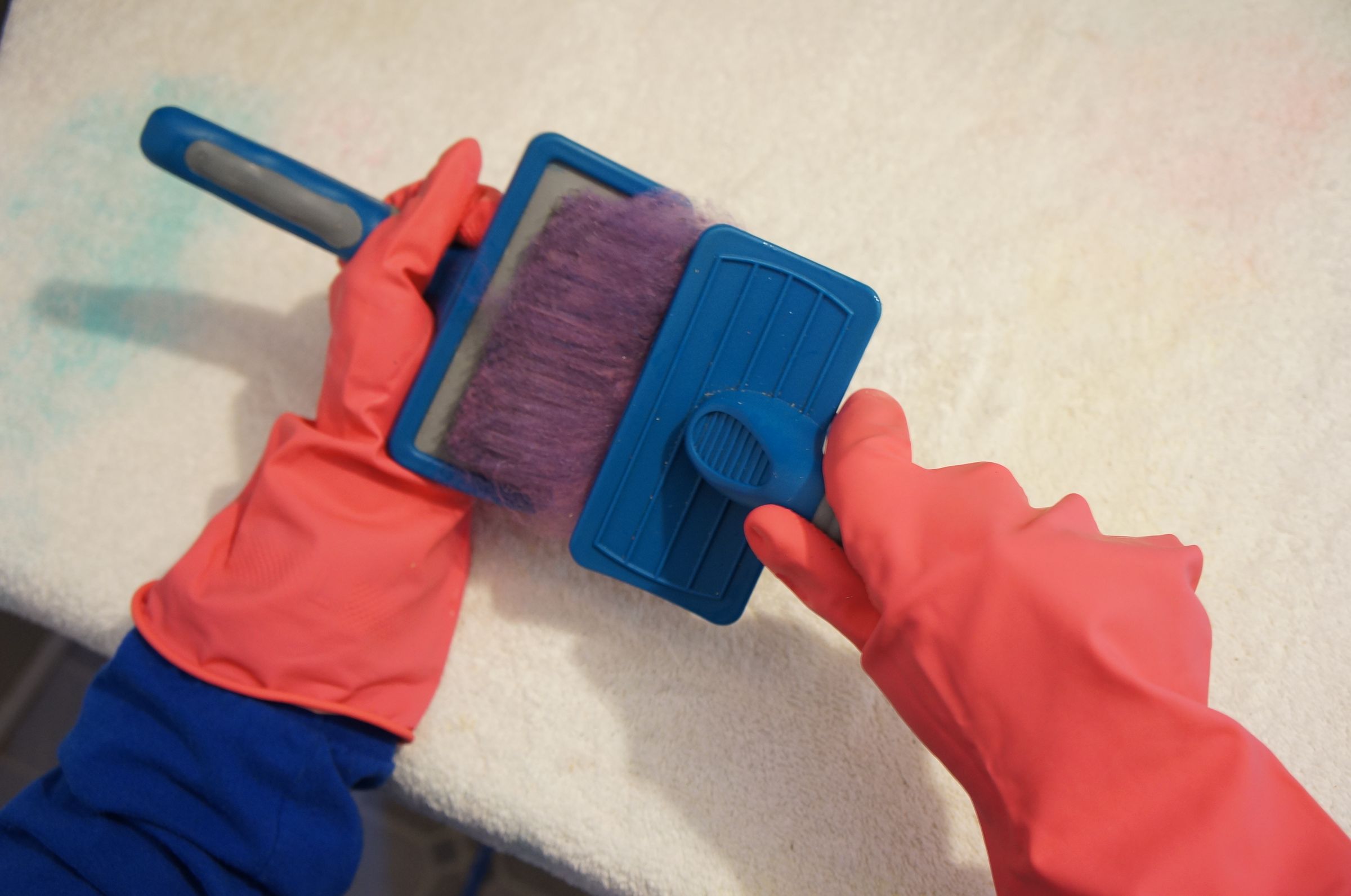 How to Process Card and Dye Raw Wool : 12 Steps (with Pictures ...