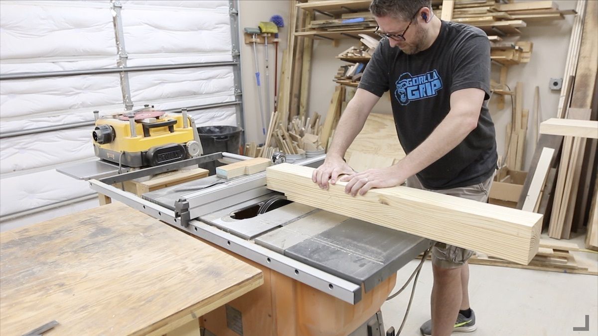 HOW TO MAKE a TRADITIONAL WORKBENCH : 16 Steps (with Pictures ...