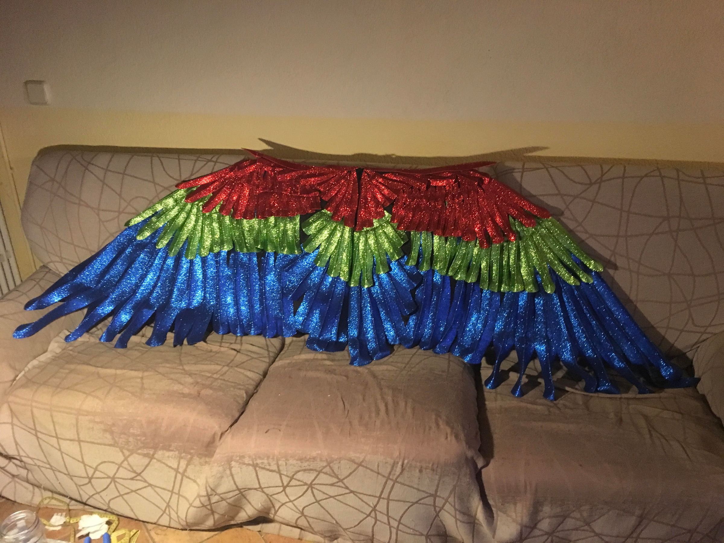 Parrot Mask and Wings : 11 Steps (with Pictures) - Instructables