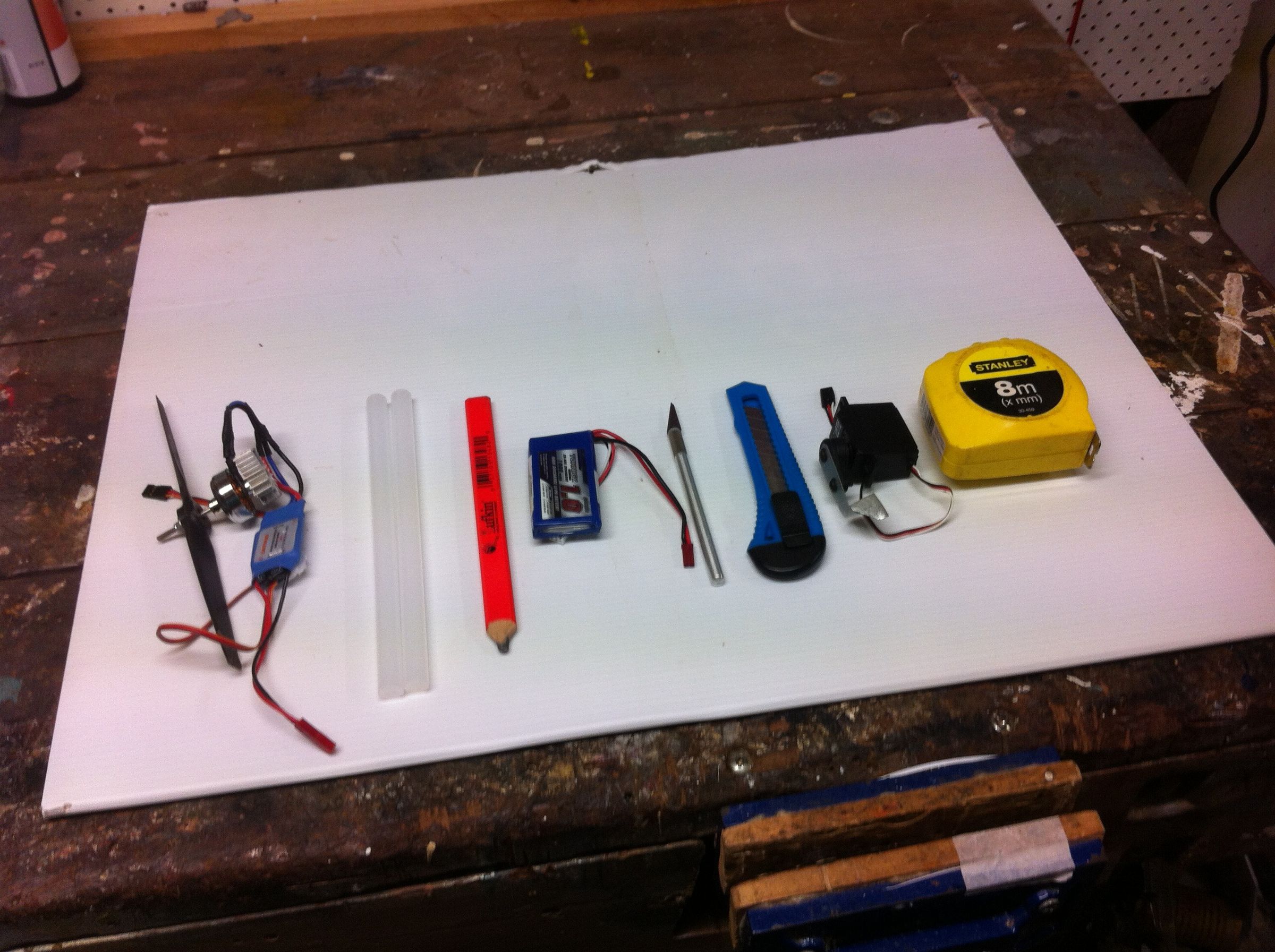 Coreflute RC Airboat : 6 Steps - Instructables