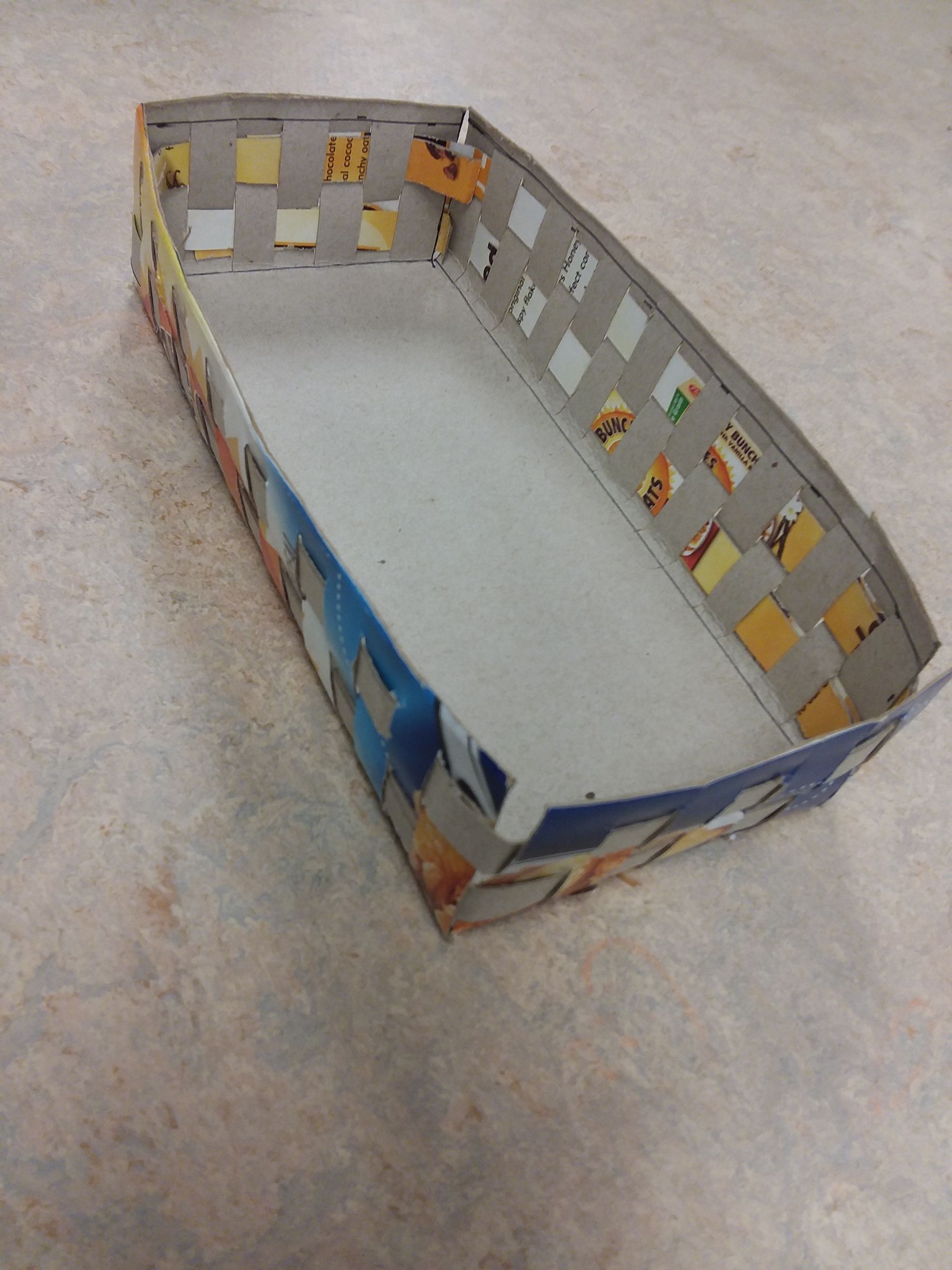 Recycled Desk Organizer : 10 Steps - Instructables