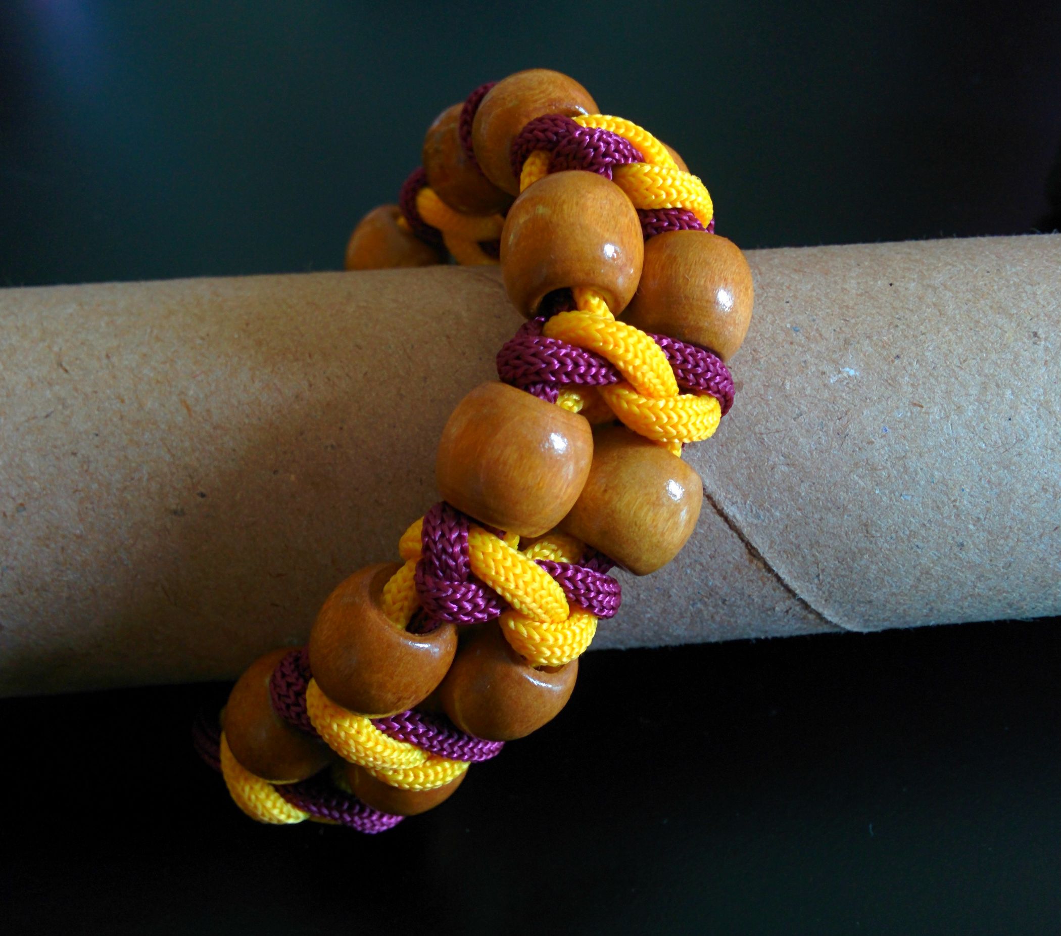Unique Paracord Bracelet With Wooden Beads : 11 Steps (with Pictures ...