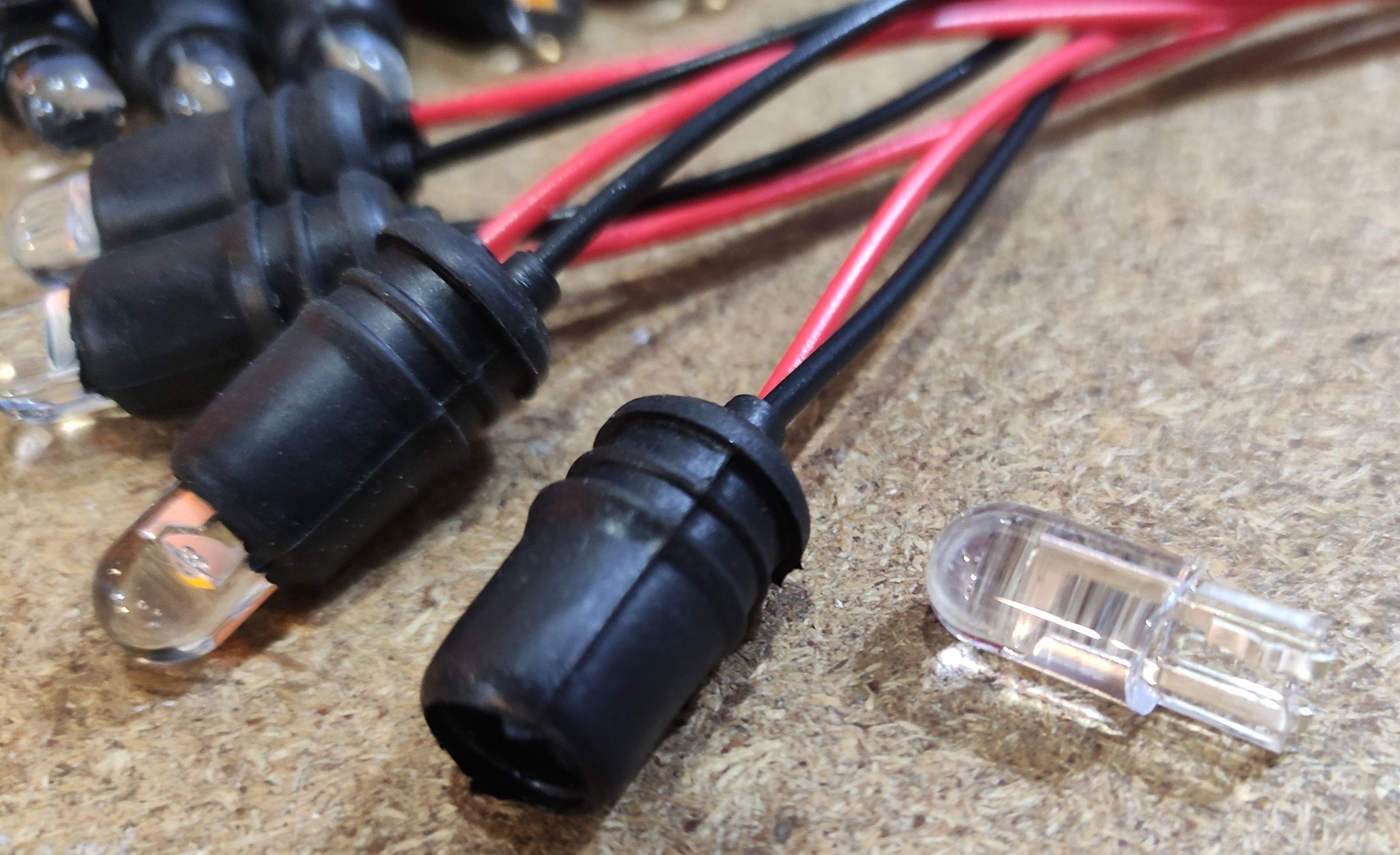 DIY Garden Lights - on a Budget : 4 Steps - Instructables