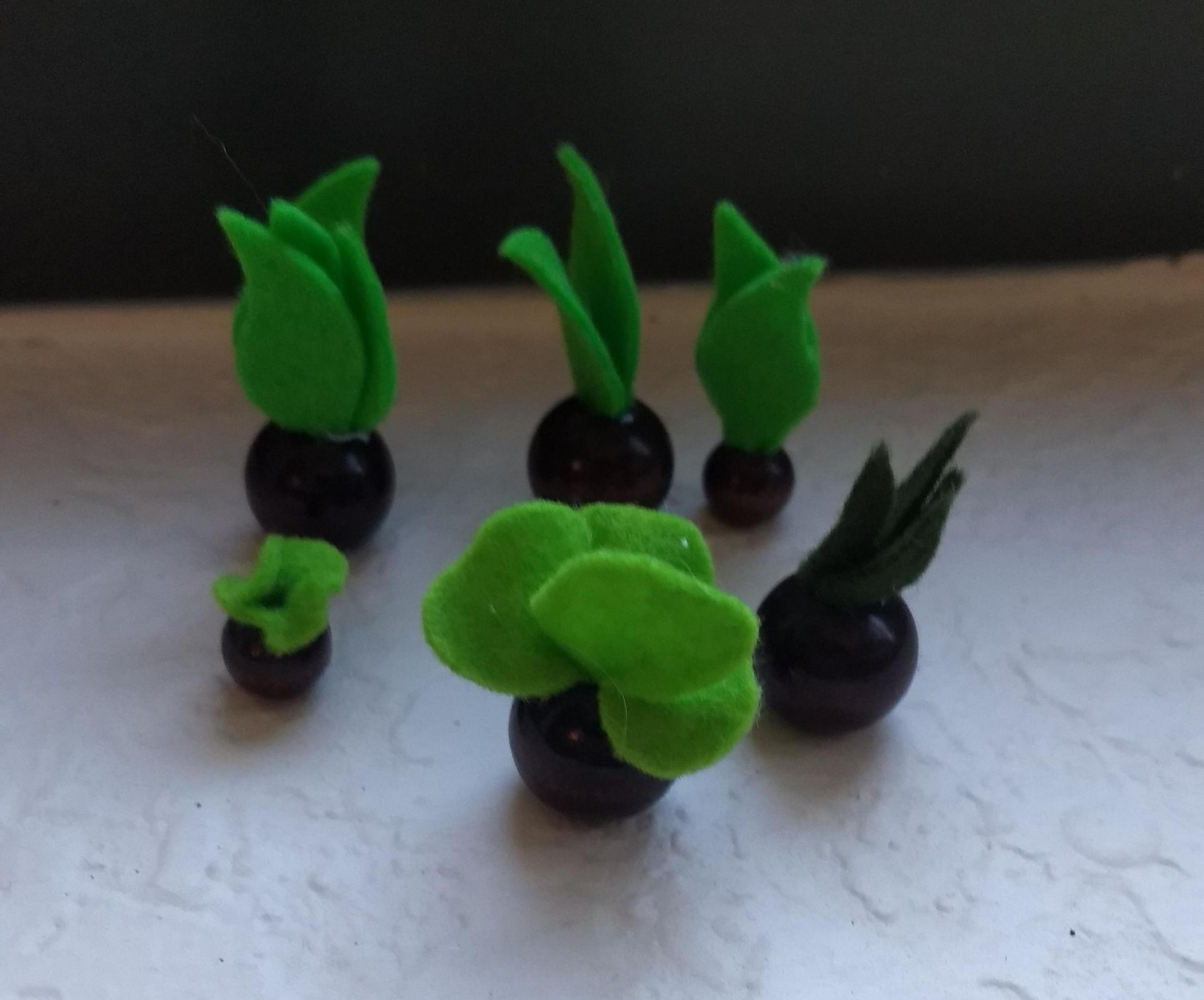 Tiny Felt Plants : 4 Steps - Instructables