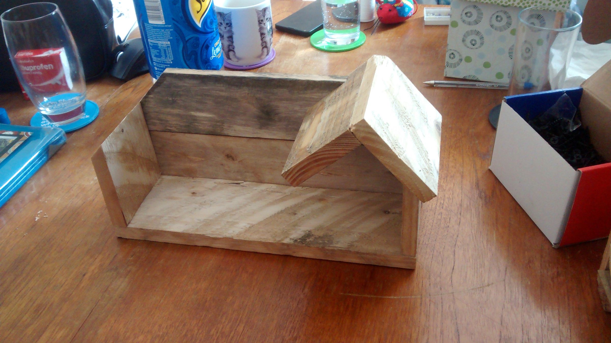 Insect/Bee House : 9 Steps (with Pictures) - Instructables