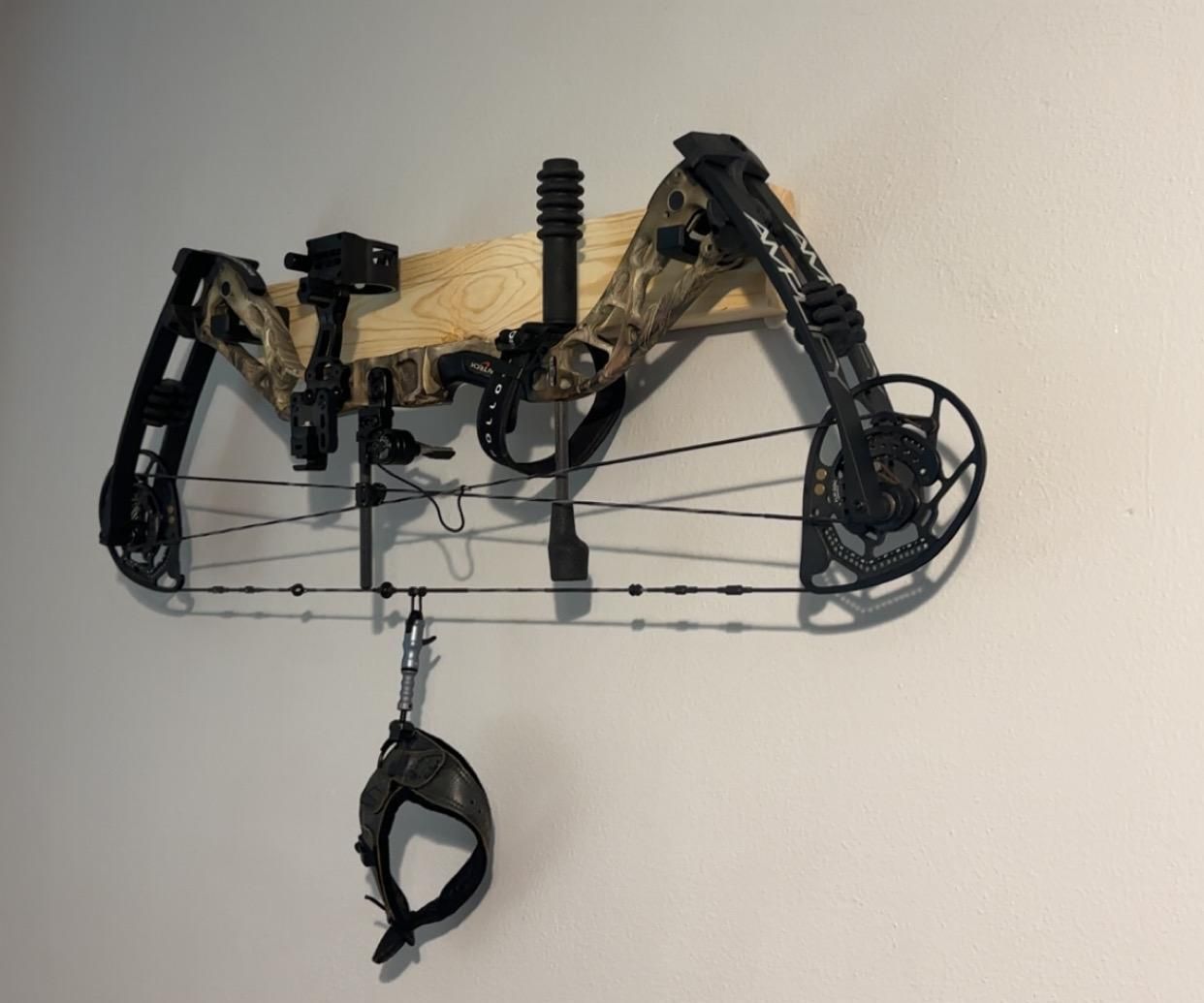 Hunting Bow Hangers : 10 Steps - Instructables