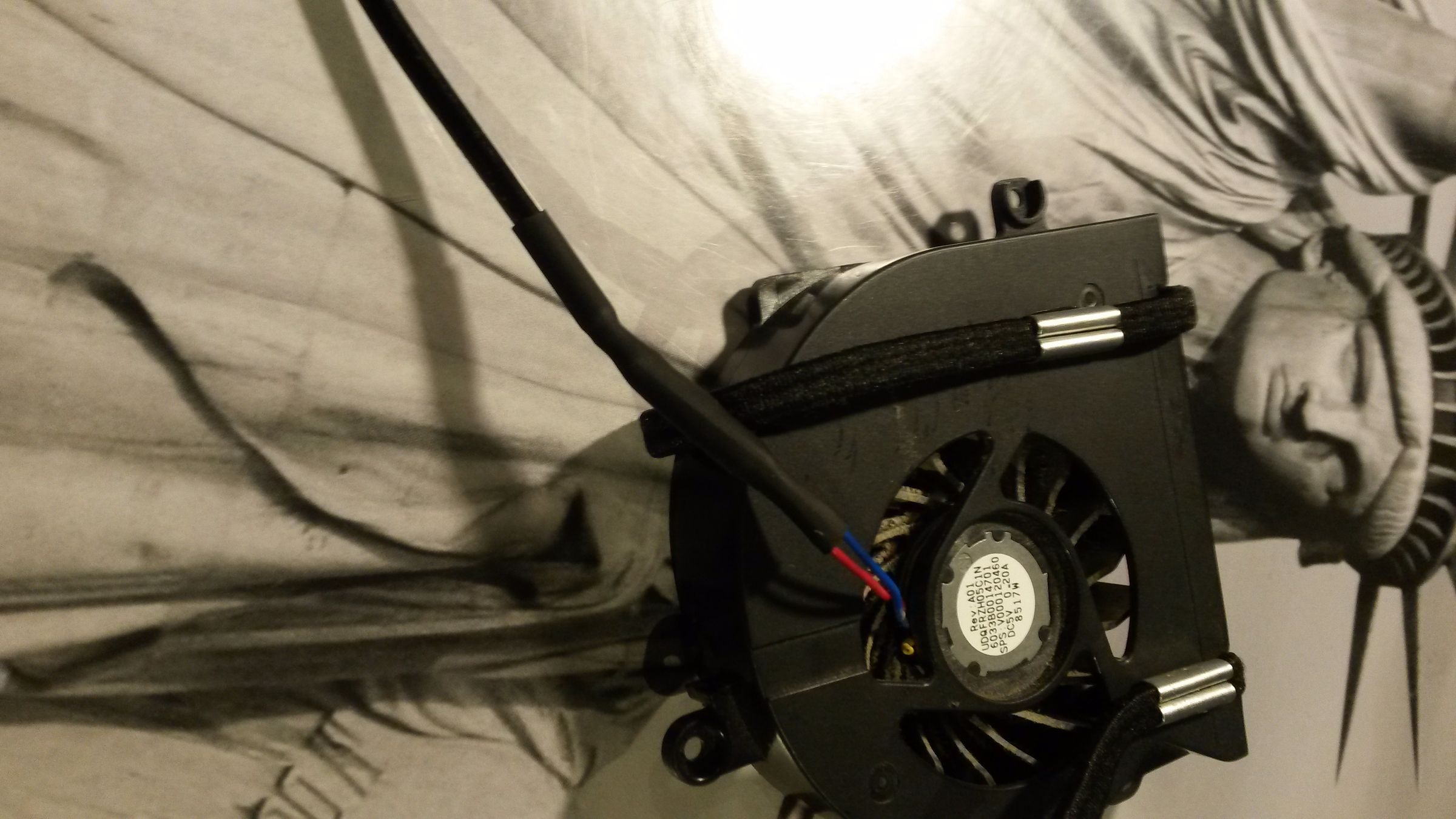(laptop)Adapter Cooler : 6 Steps - Instructables