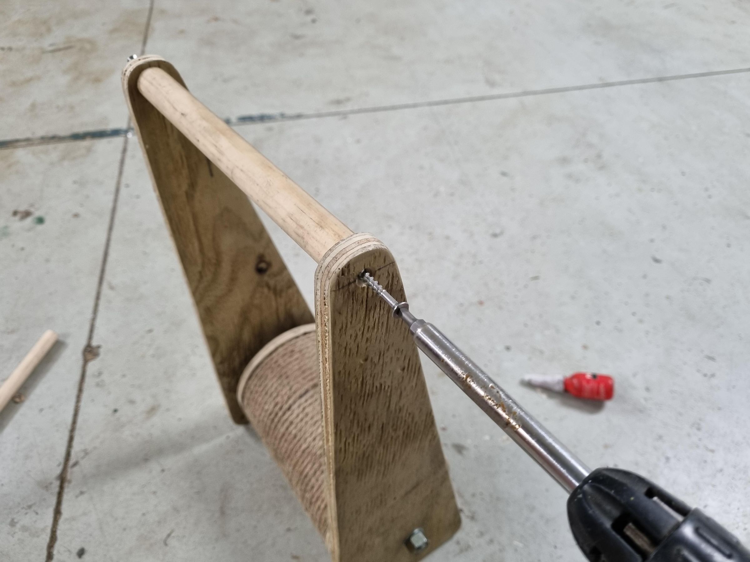 Cat Scratch Wheel : 8 Steps (with Pictures) - Instructables