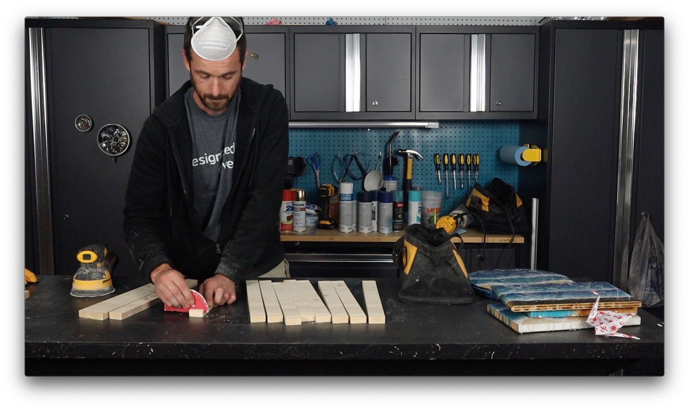 Origami Display Colosseum - Beach Scene Made From Scraps! : 6 Steps ...