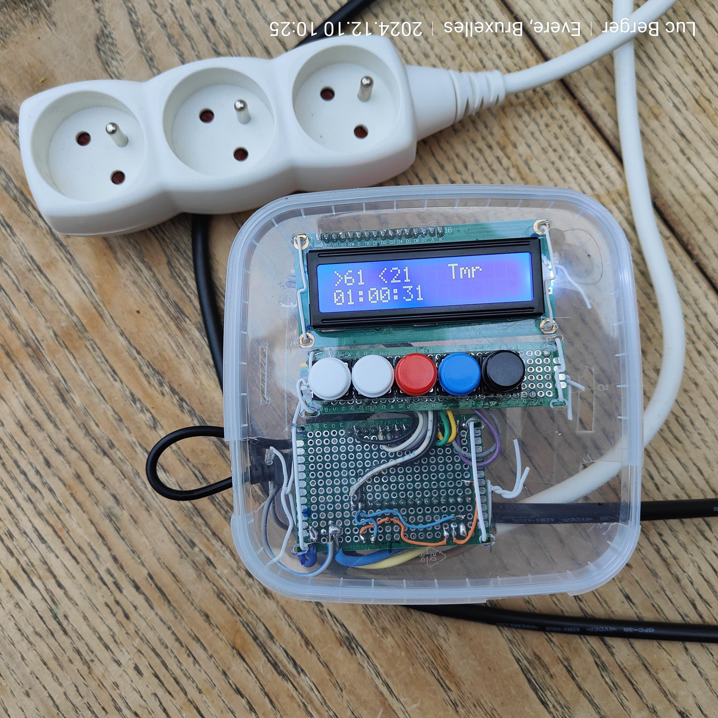 Power by Countdown Timer, LCD Display 16x2, 5 Buttons - Instructables