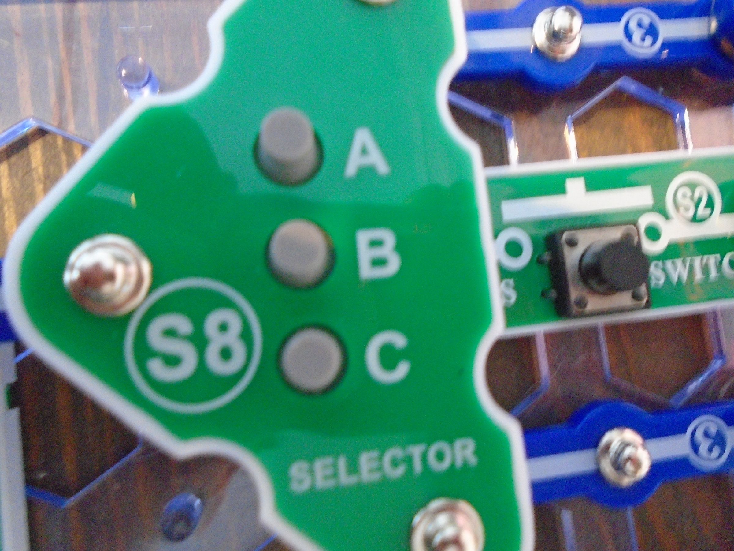 MAKE YOUR SNAP CIRCUITS ARCADE SET FAN SAY I